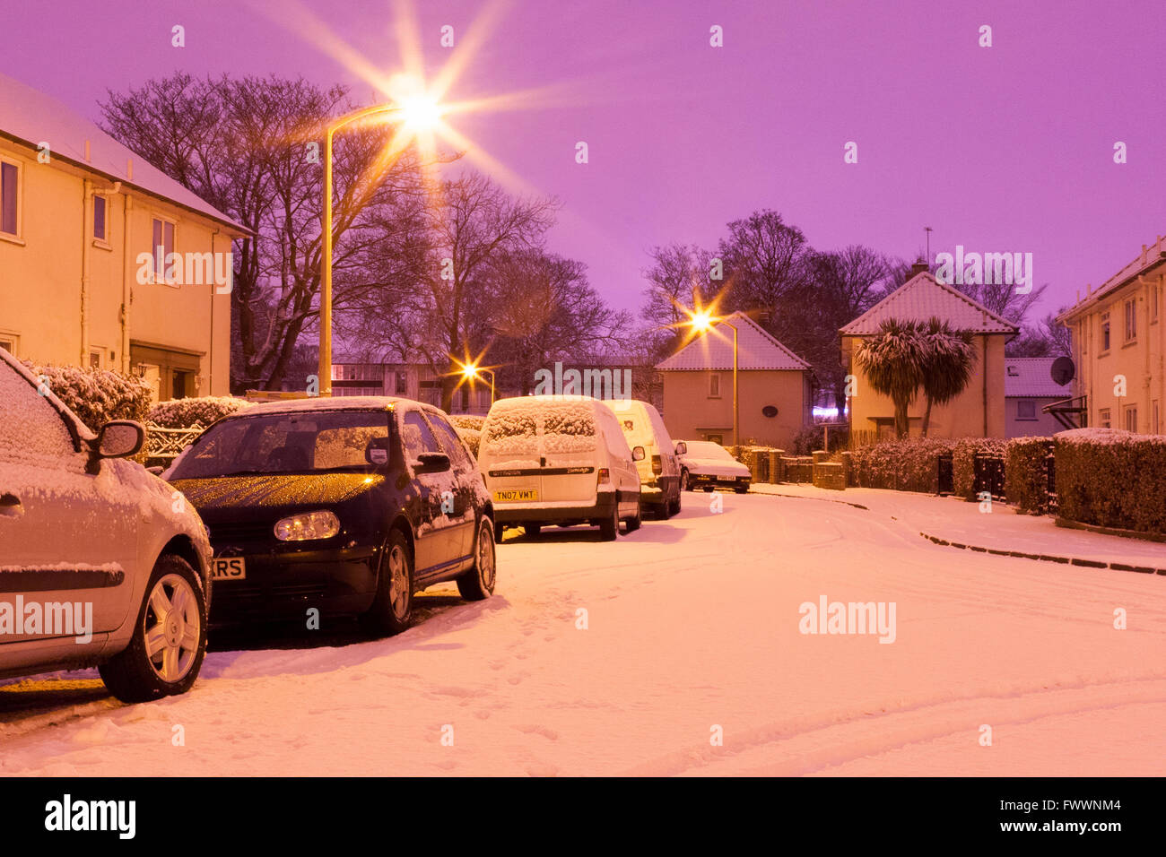 Edinburgh Street Snow High Resolution Stock Photography and Images - Alamy