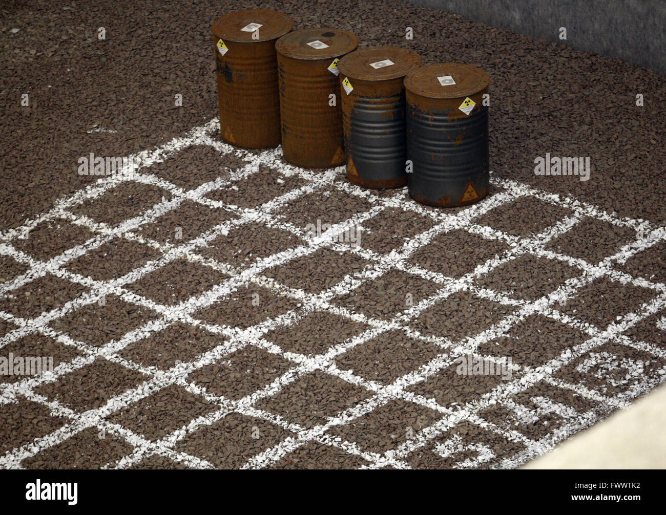 Nuclear waste storage containers hi-res stock photography and images ...