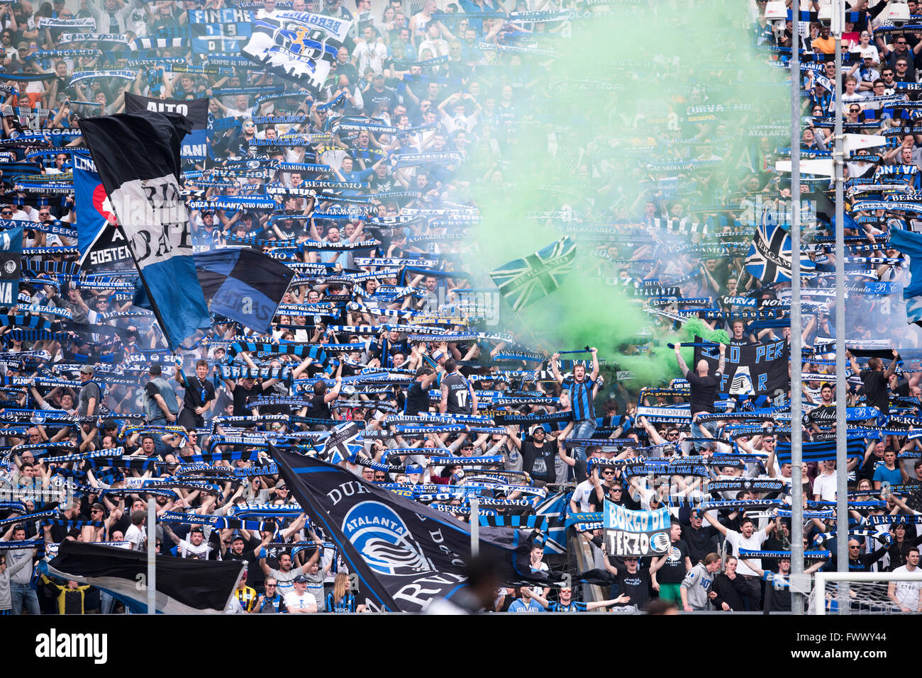 Atalanta milan fans hi-res stock photography and images - Alamy