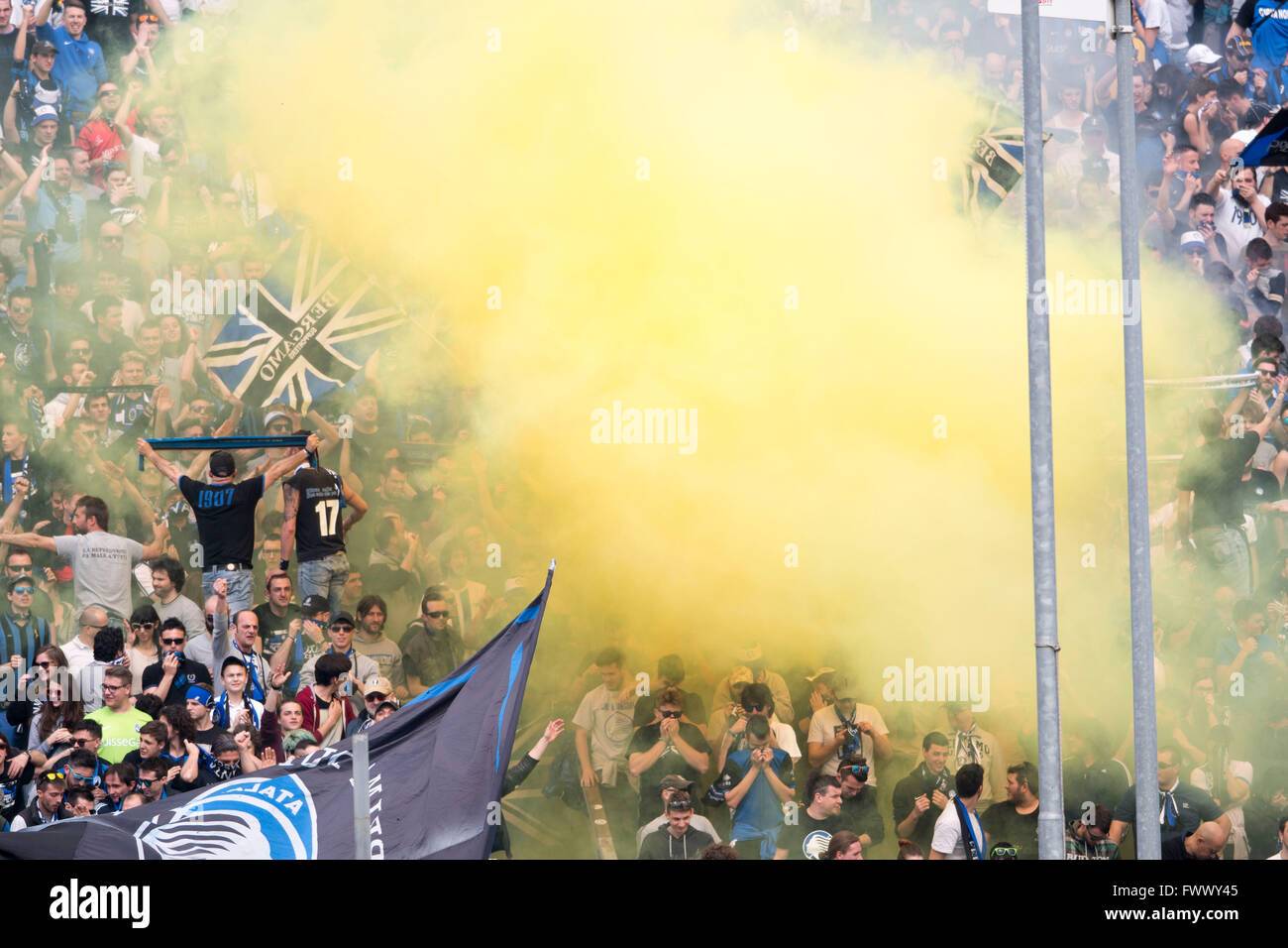 Atalanta milan fans hi-res stock photography and images - Alamy