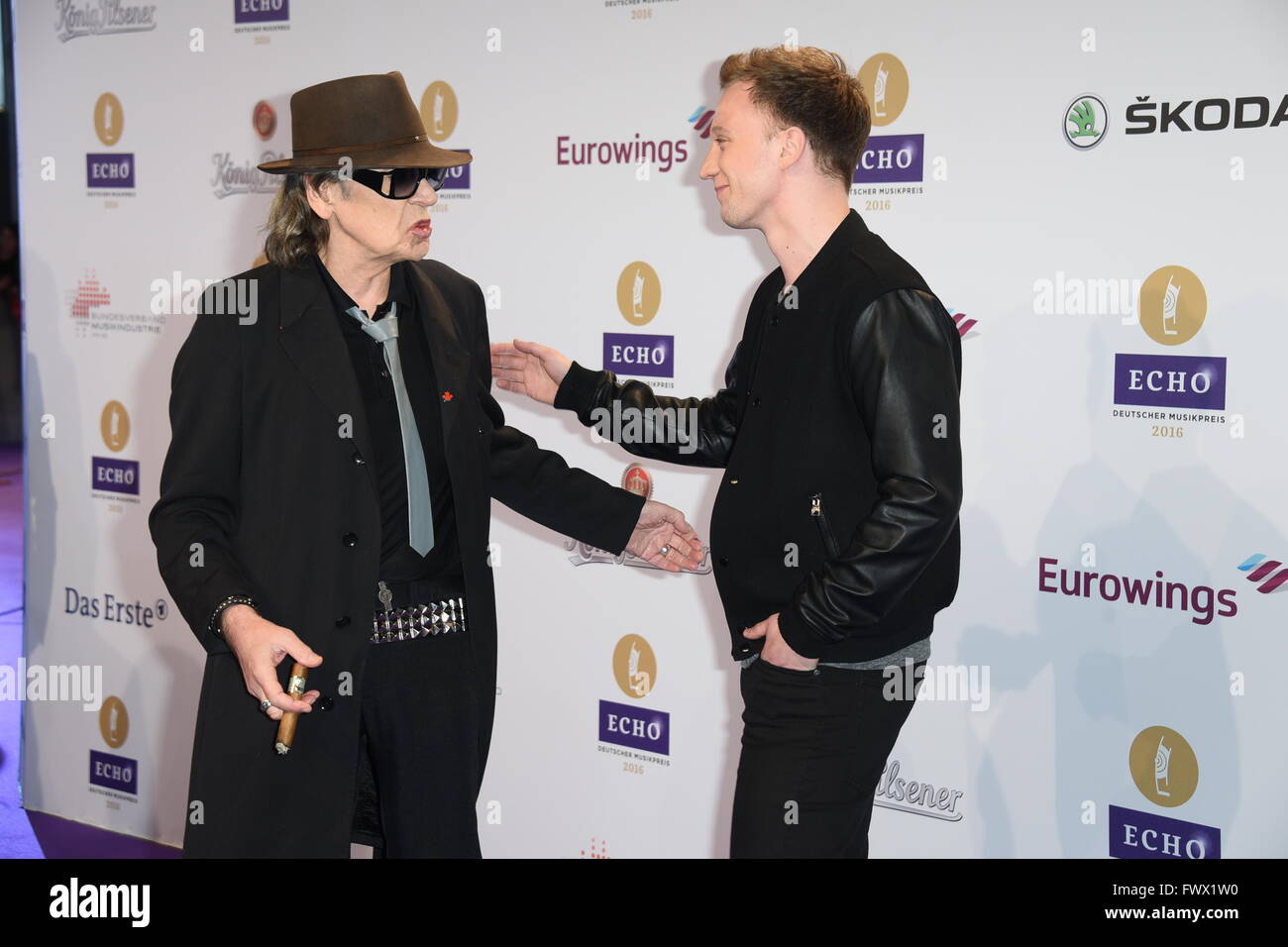 Joris singer hi-res stock photography and images - Alamy