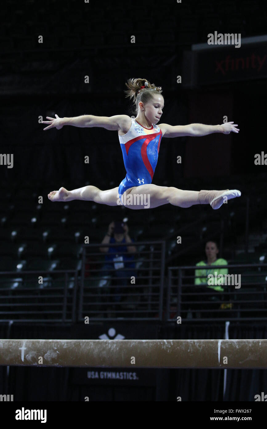Everett, Washington, USA. 7th Apr, 2016. Gymnast Ragan Smith trains on ...