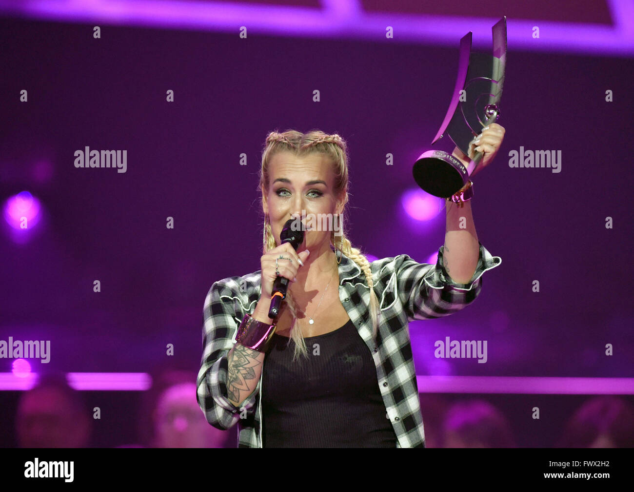 Sarah connor echo hi-res stock photography and images - Alamy