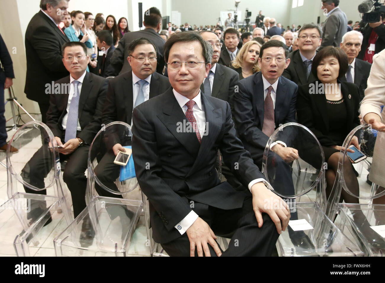 Lirong hi-res stock photography and images - Alamy