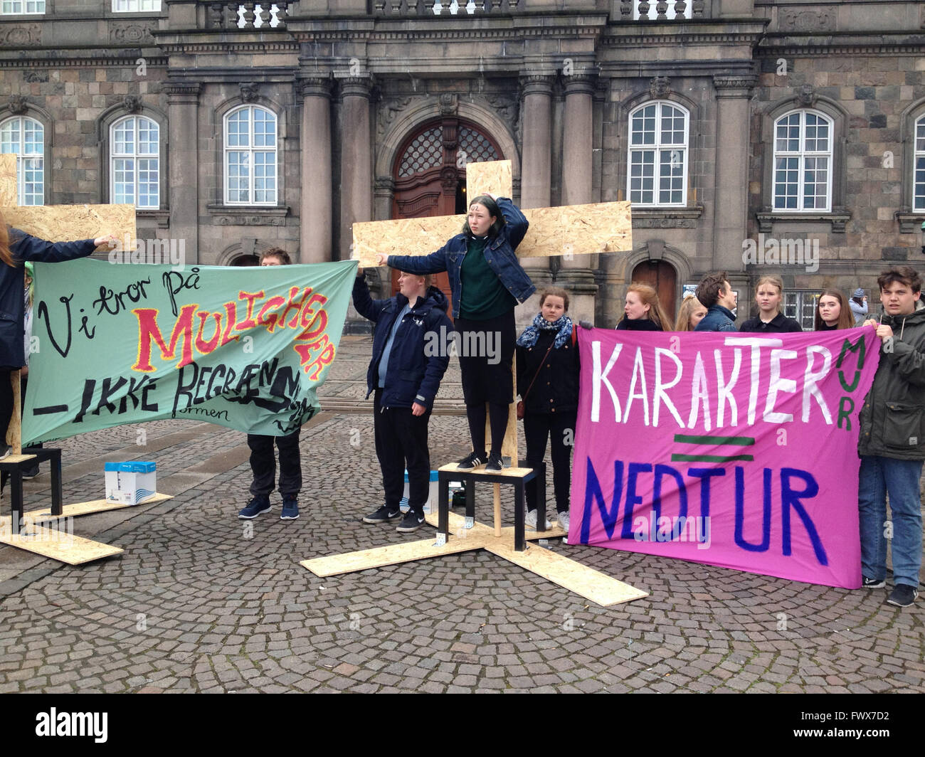 Collge student hi-res stock photography and images - Alamy