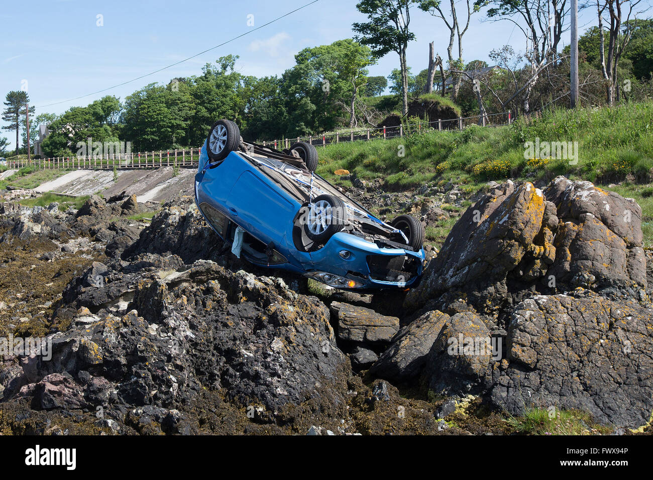 Car crash rocks hi-res stock photography and images - Alamy