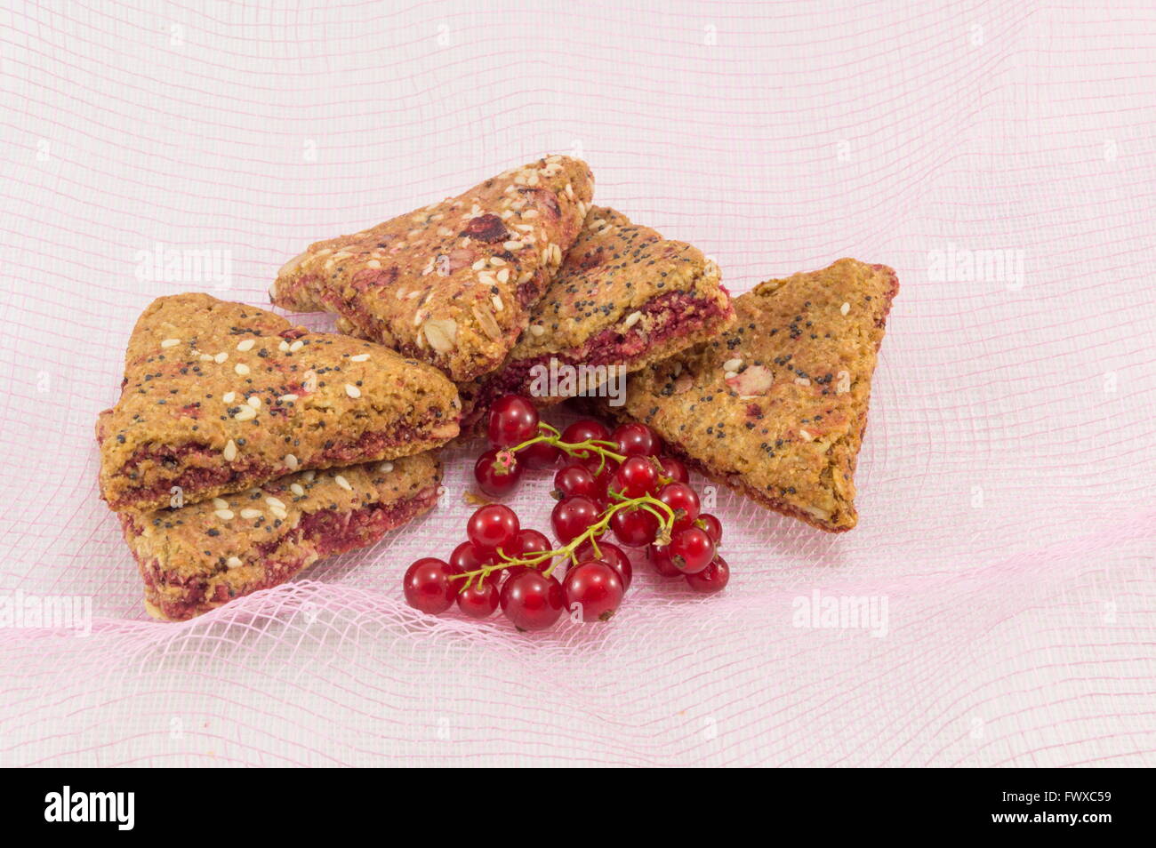 Bunch of integral fruit biscuits with fresh fruit Stock Photo - Alamy