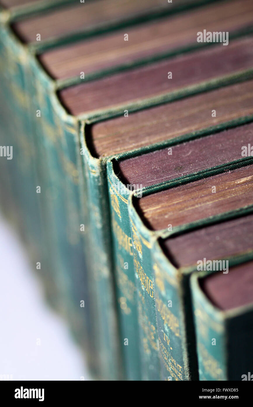 Classic book collection hi-res stock photography and images - Alamy