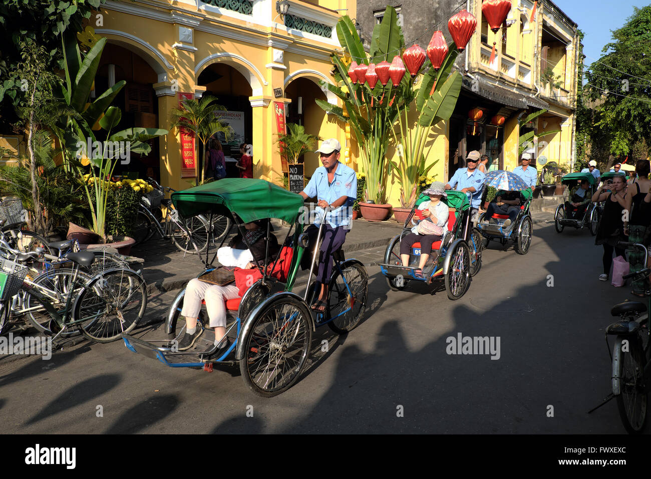 Group of people travel Hoian old town, ancient house, country heritage ...
