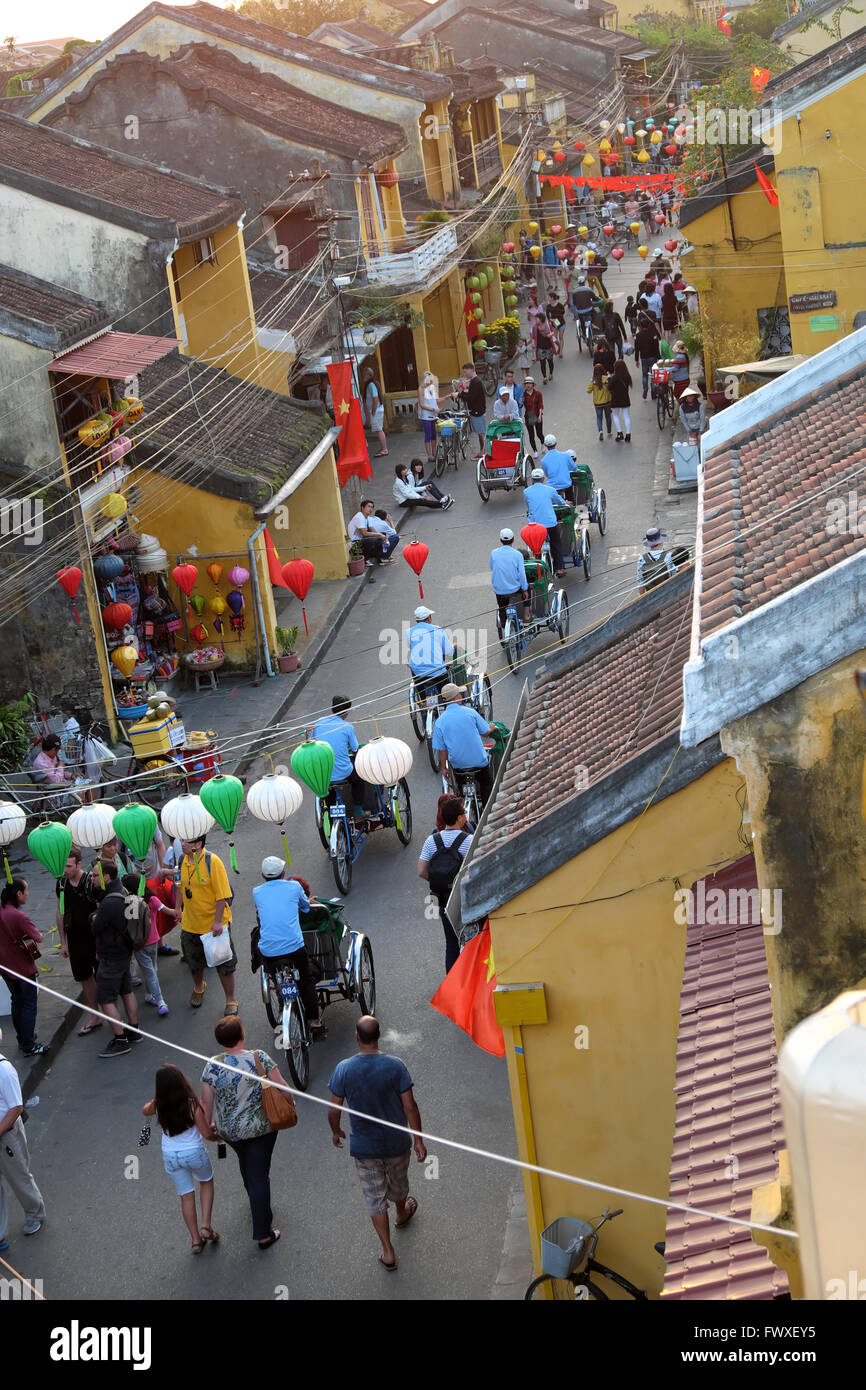 Group of people travel Hoian old town, ancient house, country heritage ...