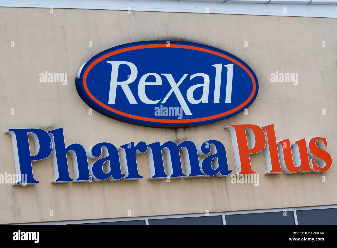 Rexall drug store hi-res stock photography and images - Alamy