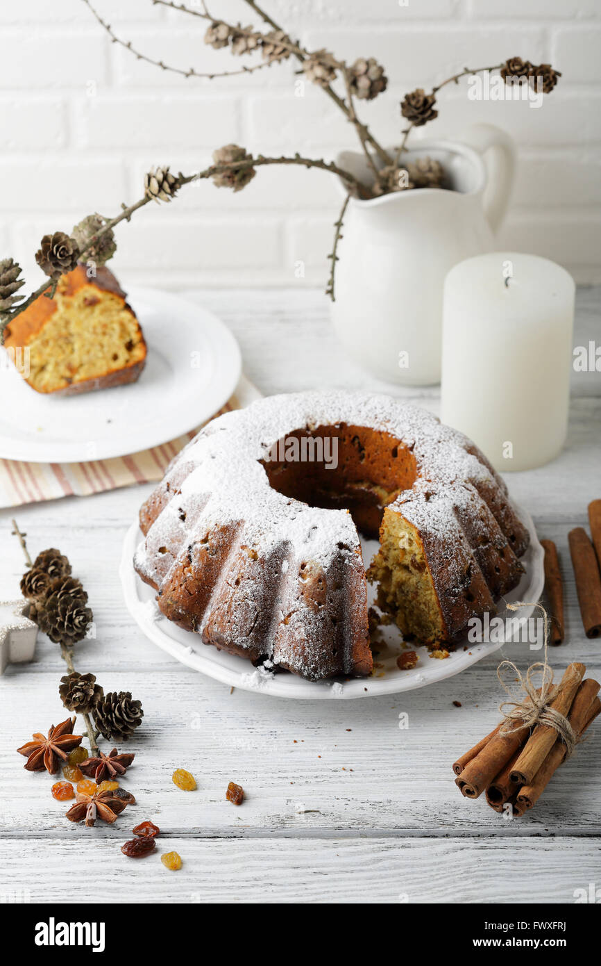 Baking christmas pudding hi-res stock photography and images - Alamy