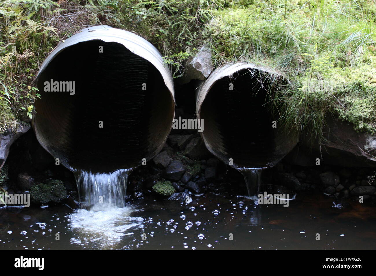 Objects big and small hi-res stock photography and images - Alamy