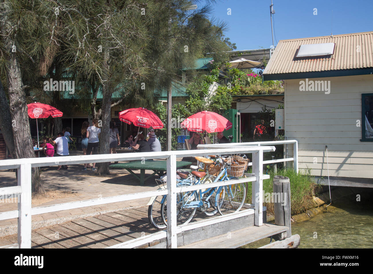 Church Point, suburb in North Sydney, also part of Ku-Ring-gai national ...