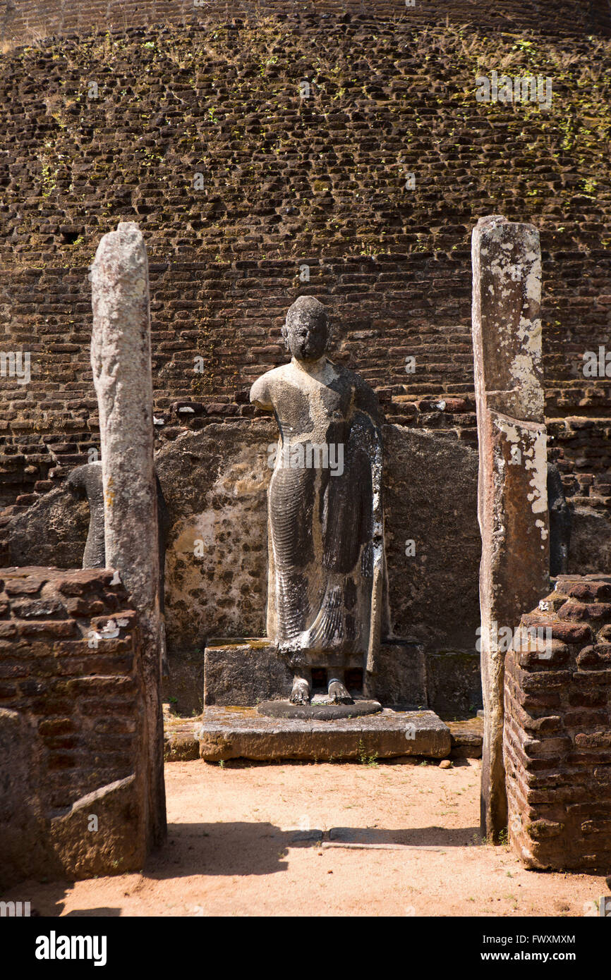 Armless statue hi-res stock photography and images - Alamy