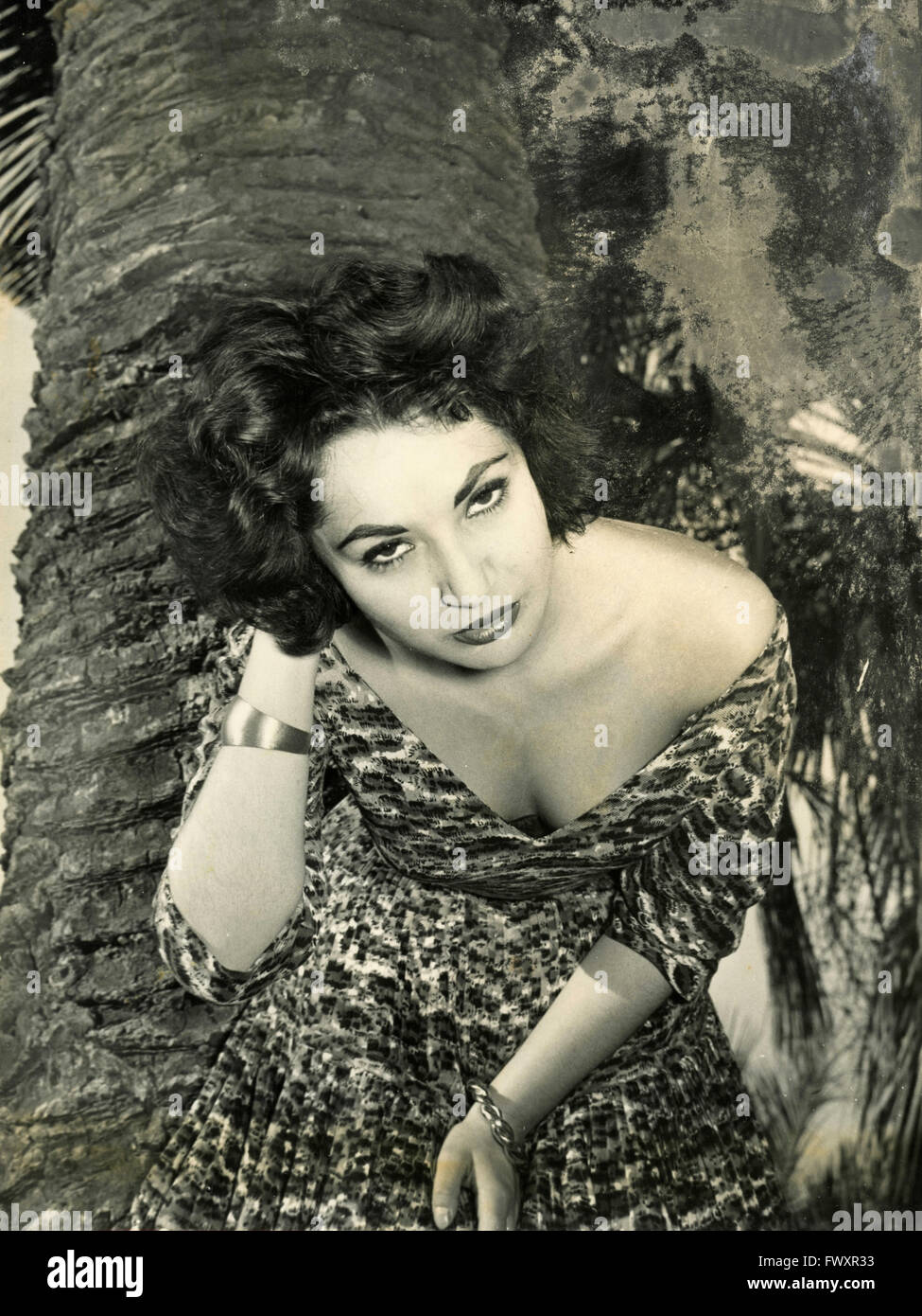Italian actress 50s hi-res stock photography and images - Alamy