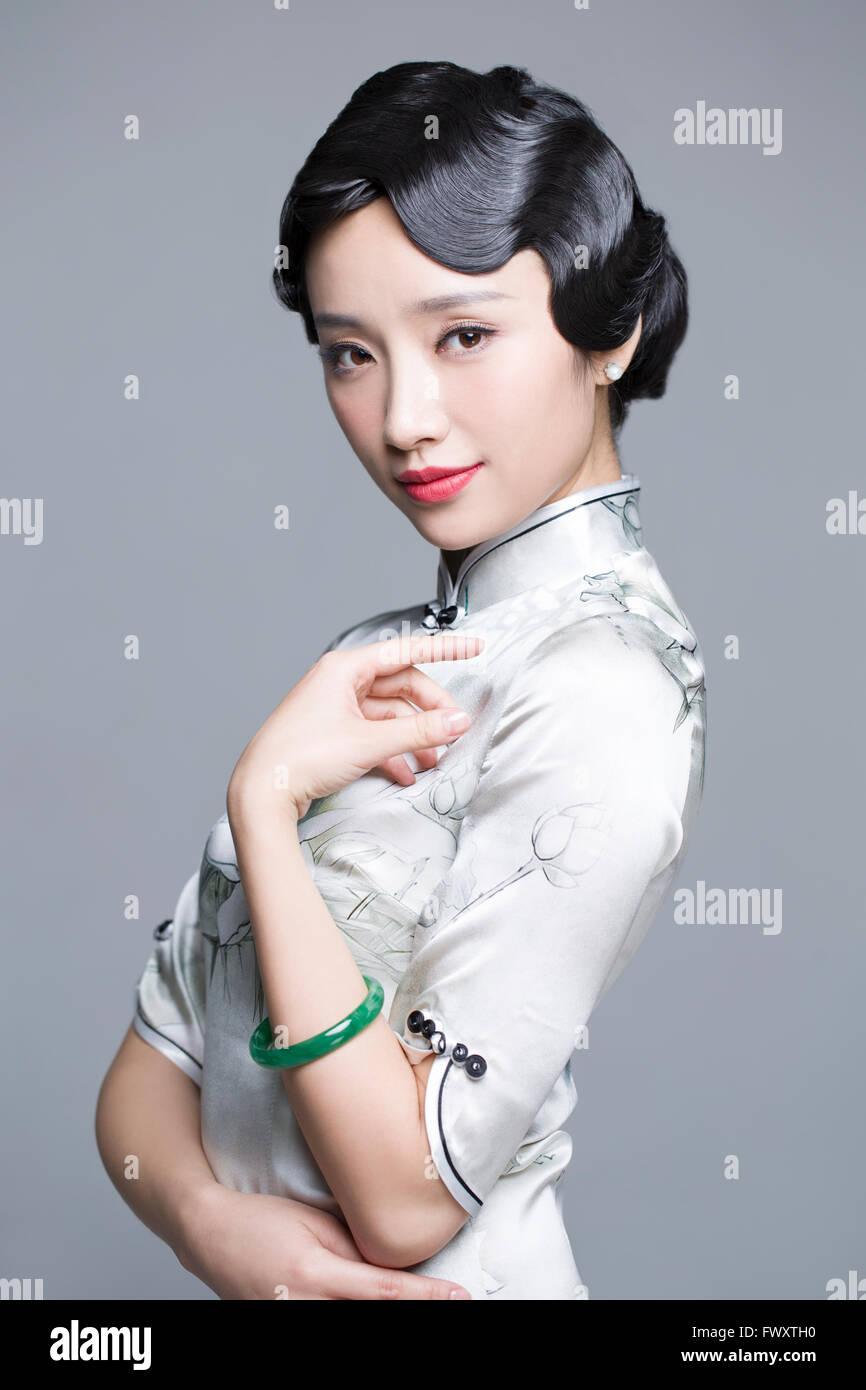 1930s chinese dress hi-res stock photography and images - Alamy