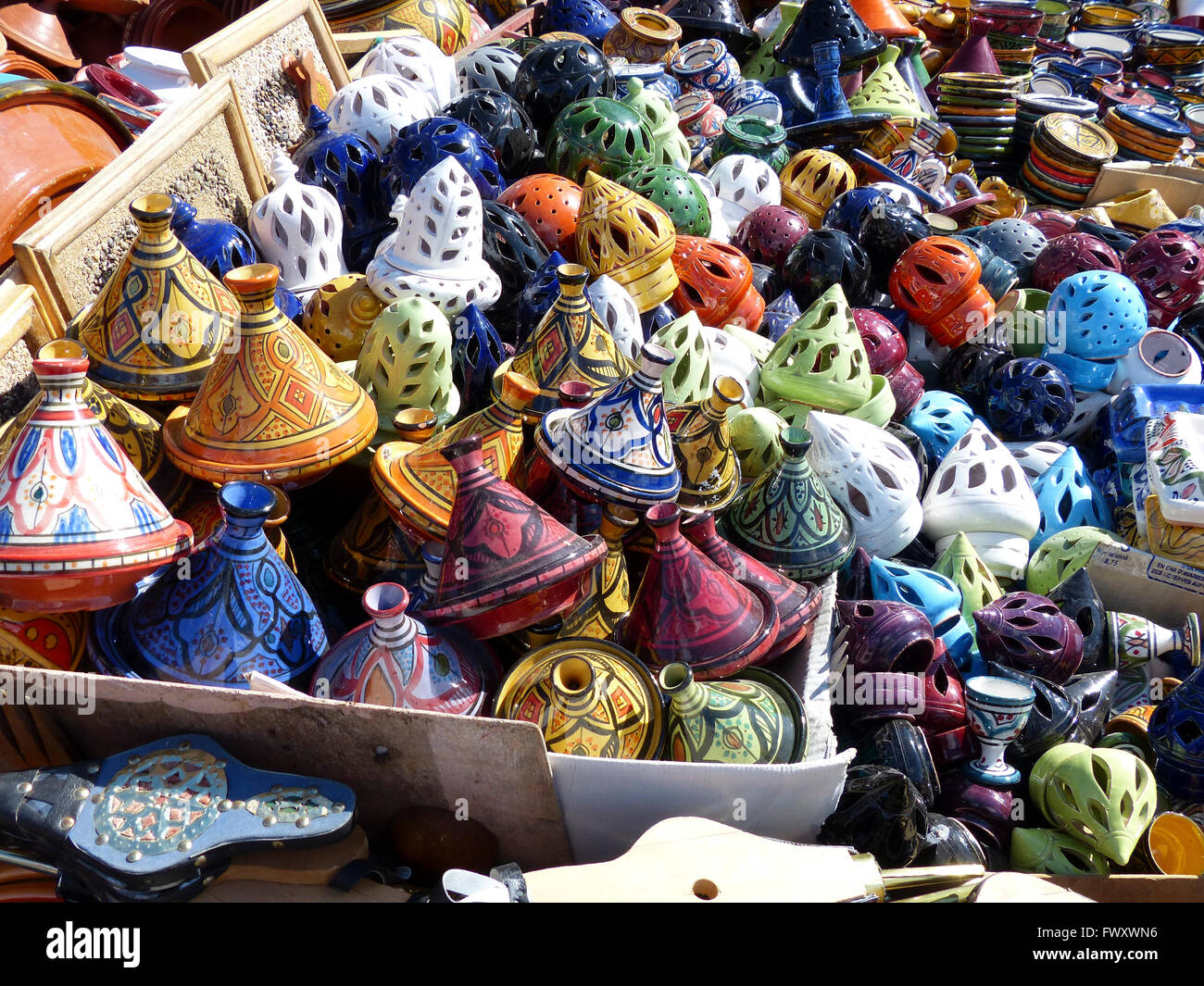 Tagine pot hi-res stock photography and images - Alamy