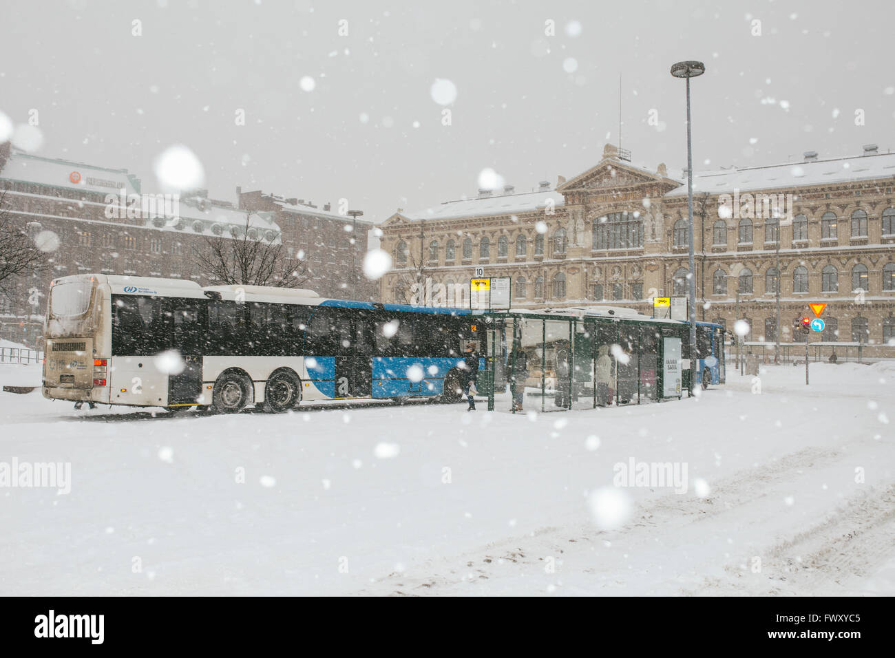 Arriving bus hi-res stock photography and images - Alamy