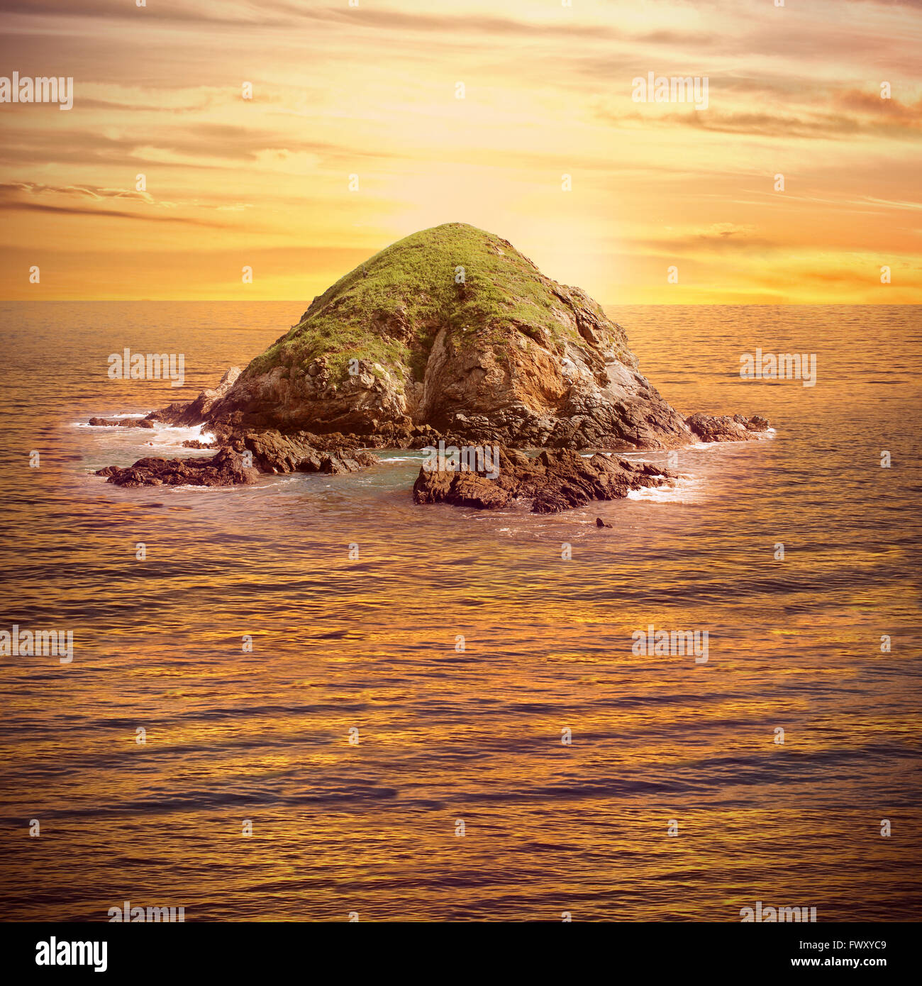 Fantasy island hi-res stock photography and images - Alamy