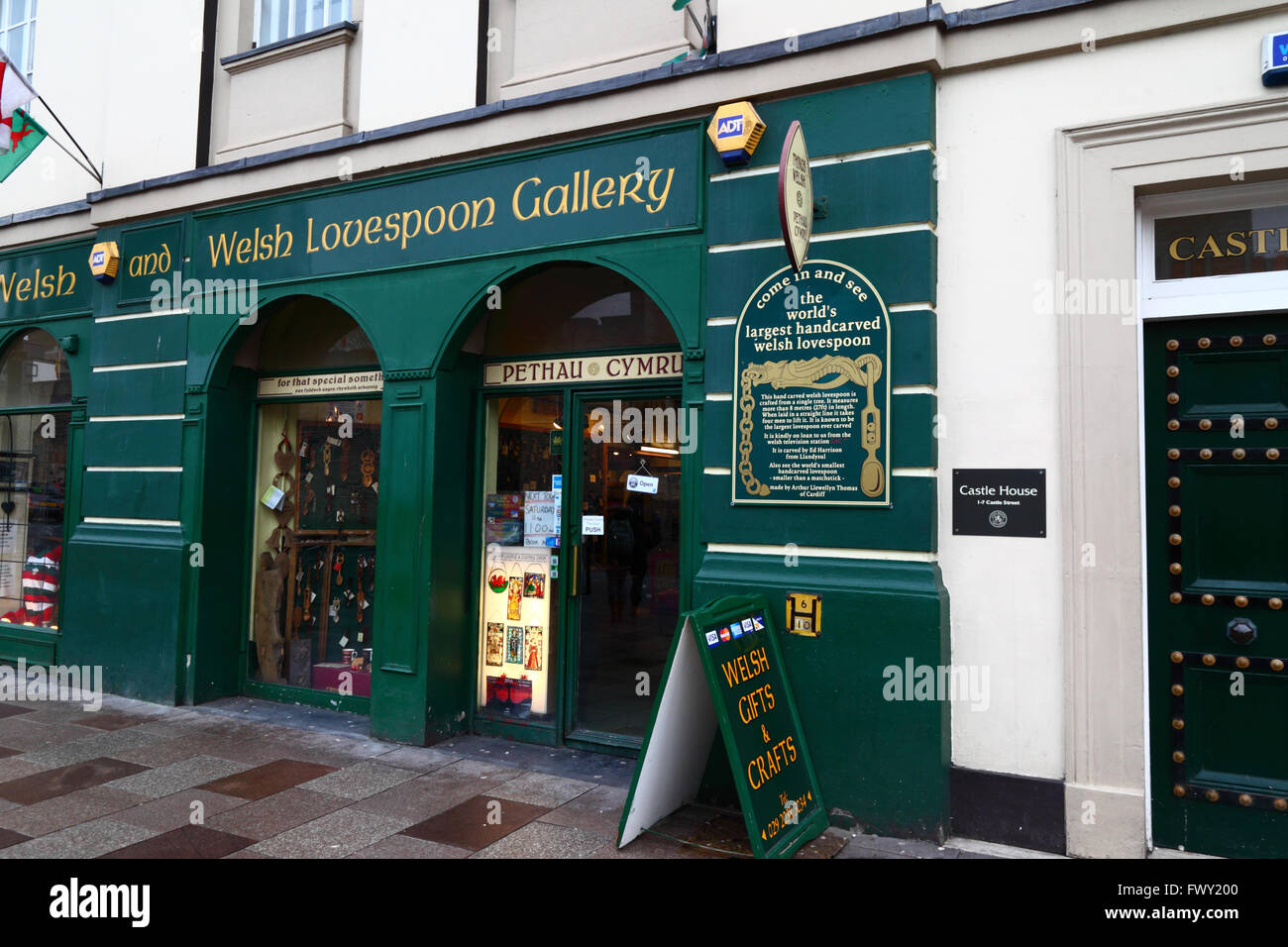 Welsh lovespoon gallery entrance in souvenir shop, Cardiff, South ...