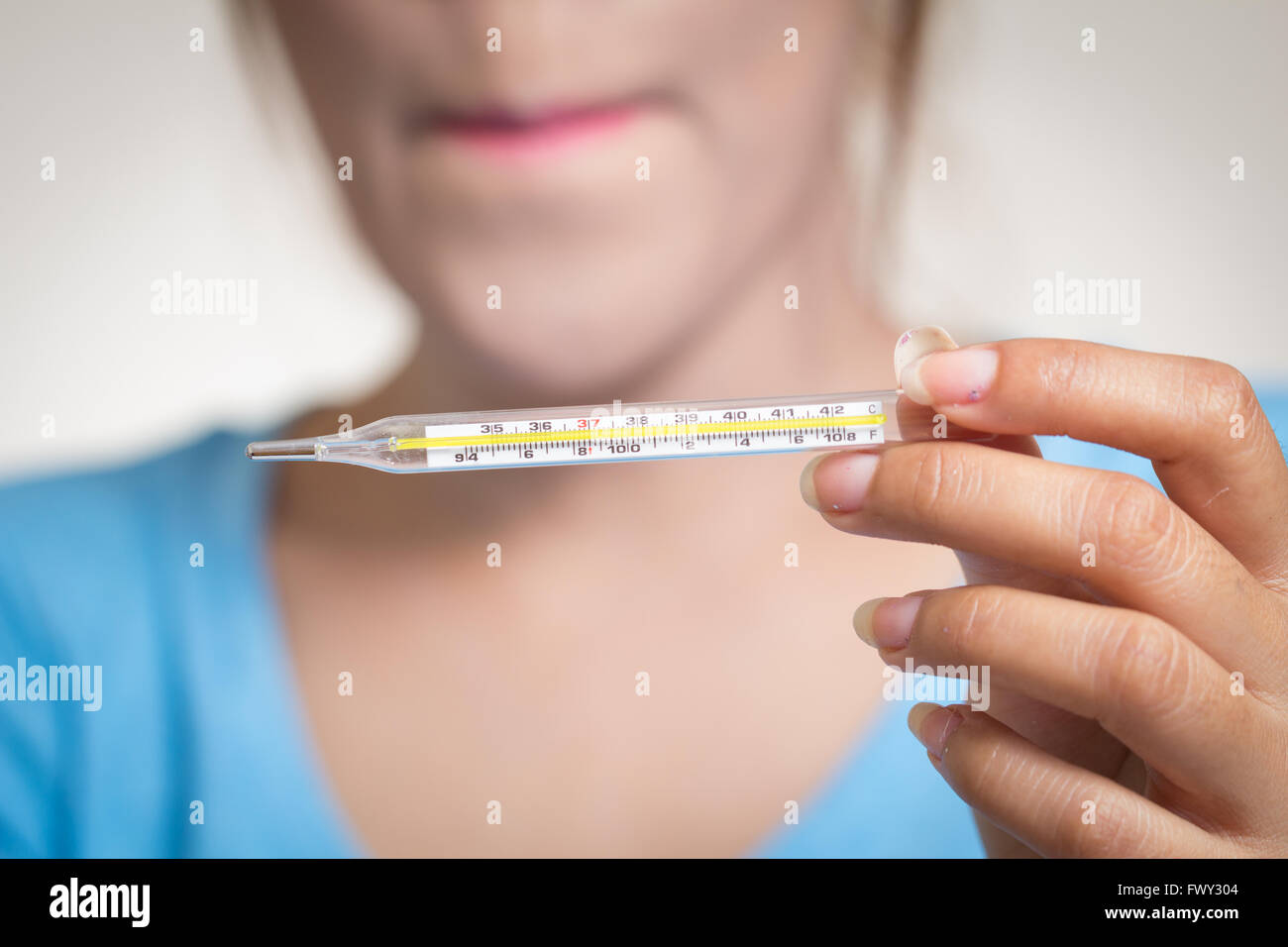 Show sick hi-res stock photography and images - Alamy