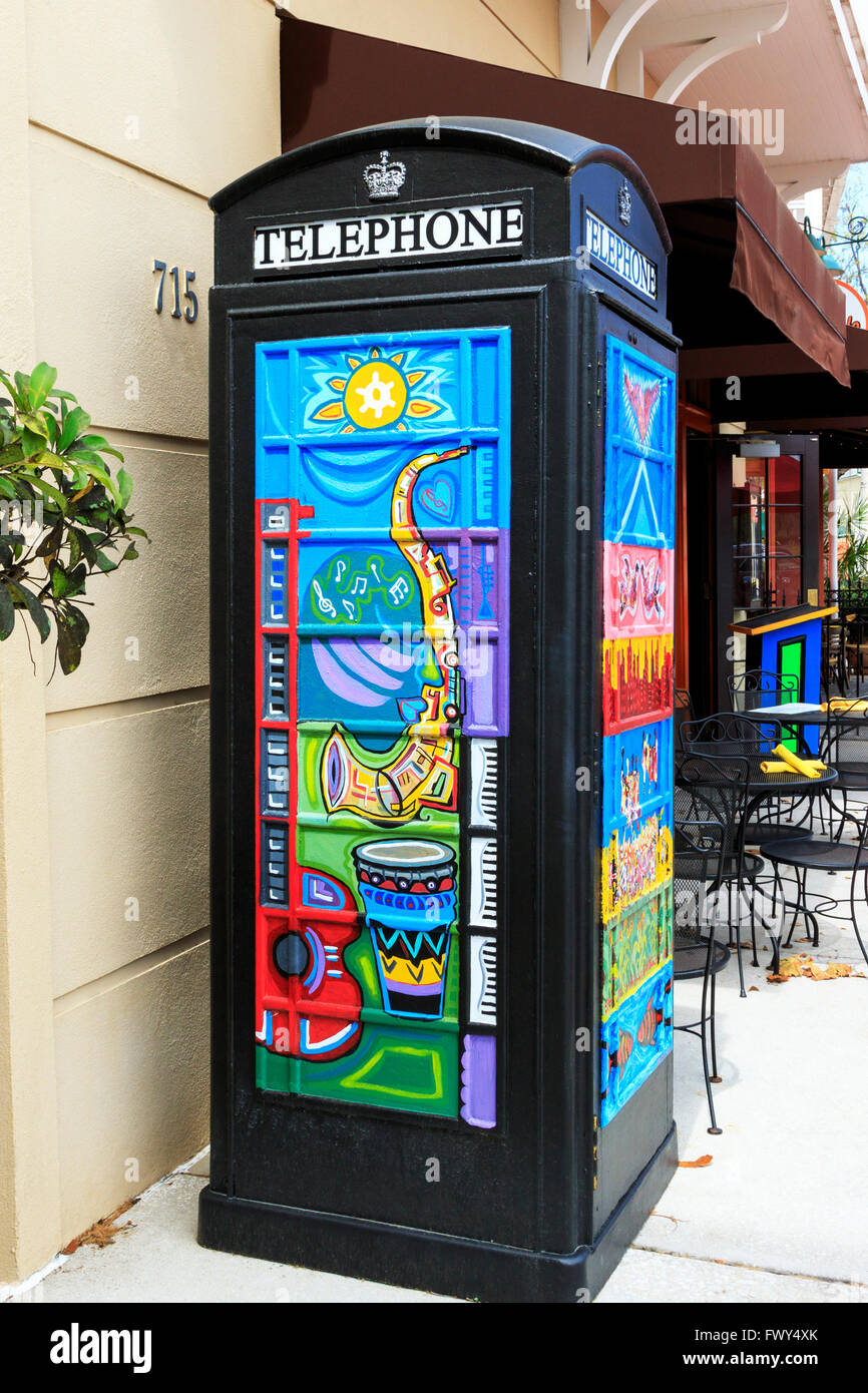 Phone booth america hi-res stock photography and images - Alamy