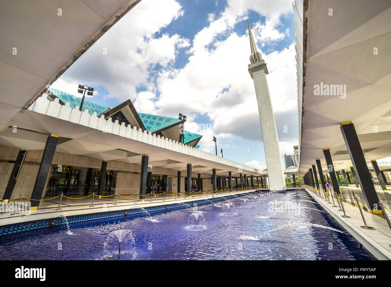 KUALA LUMPUR, MALAYSIA - JANUARY 10, 2016: View of National Mosque of ...