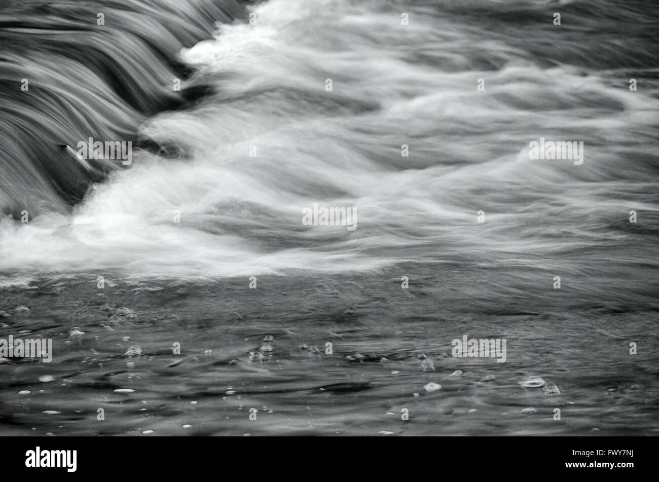 Dark river water hi-res stock photography and images - Alamy