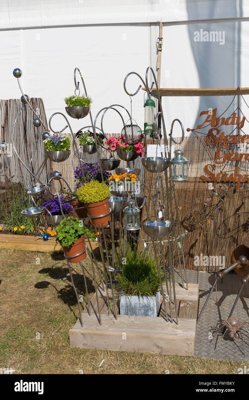Flower pot display at RHS Hampton Court Stock Photo - Alamy