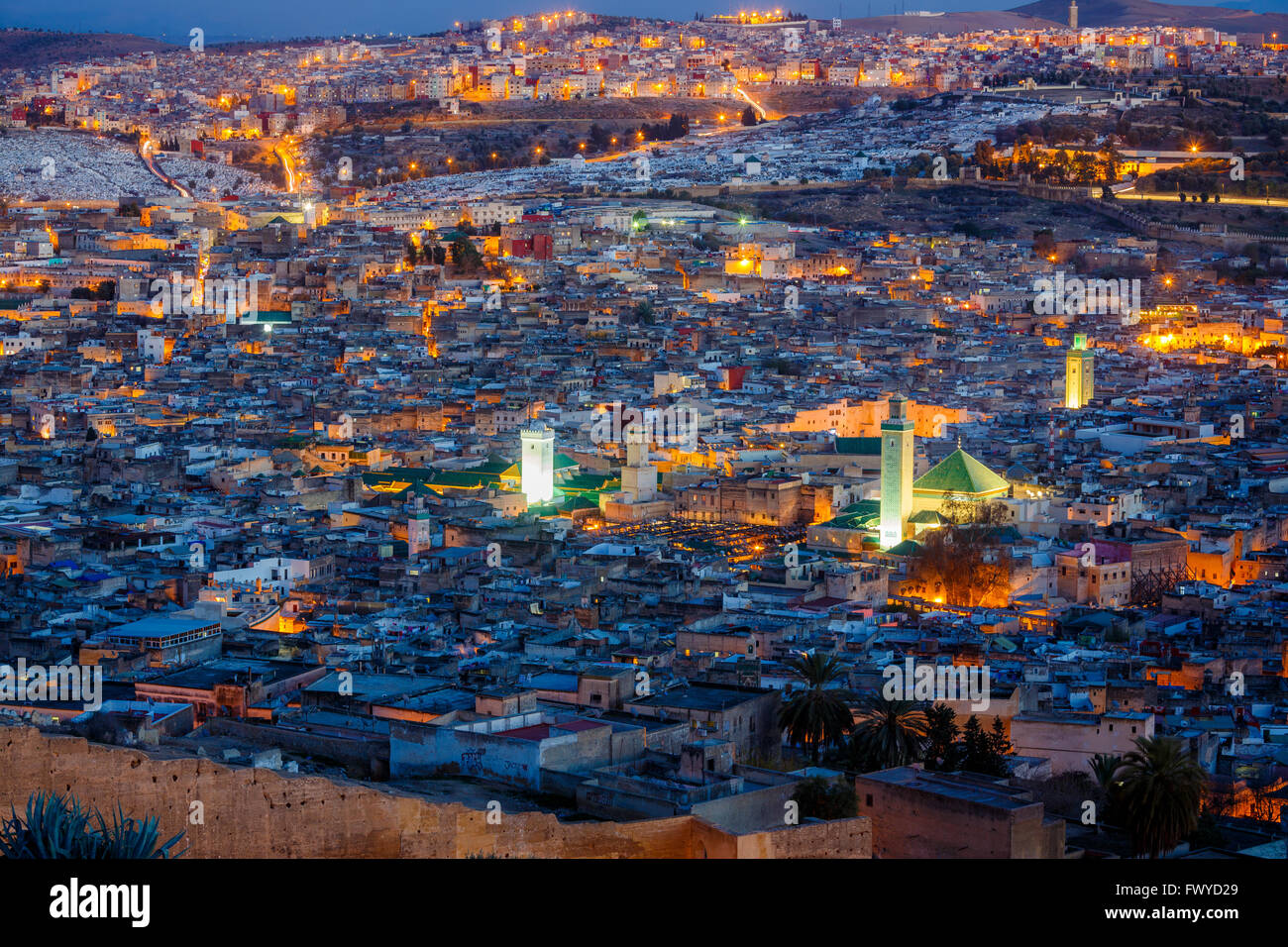 Fez morocco medina hi-res stock photography and images - Alamy