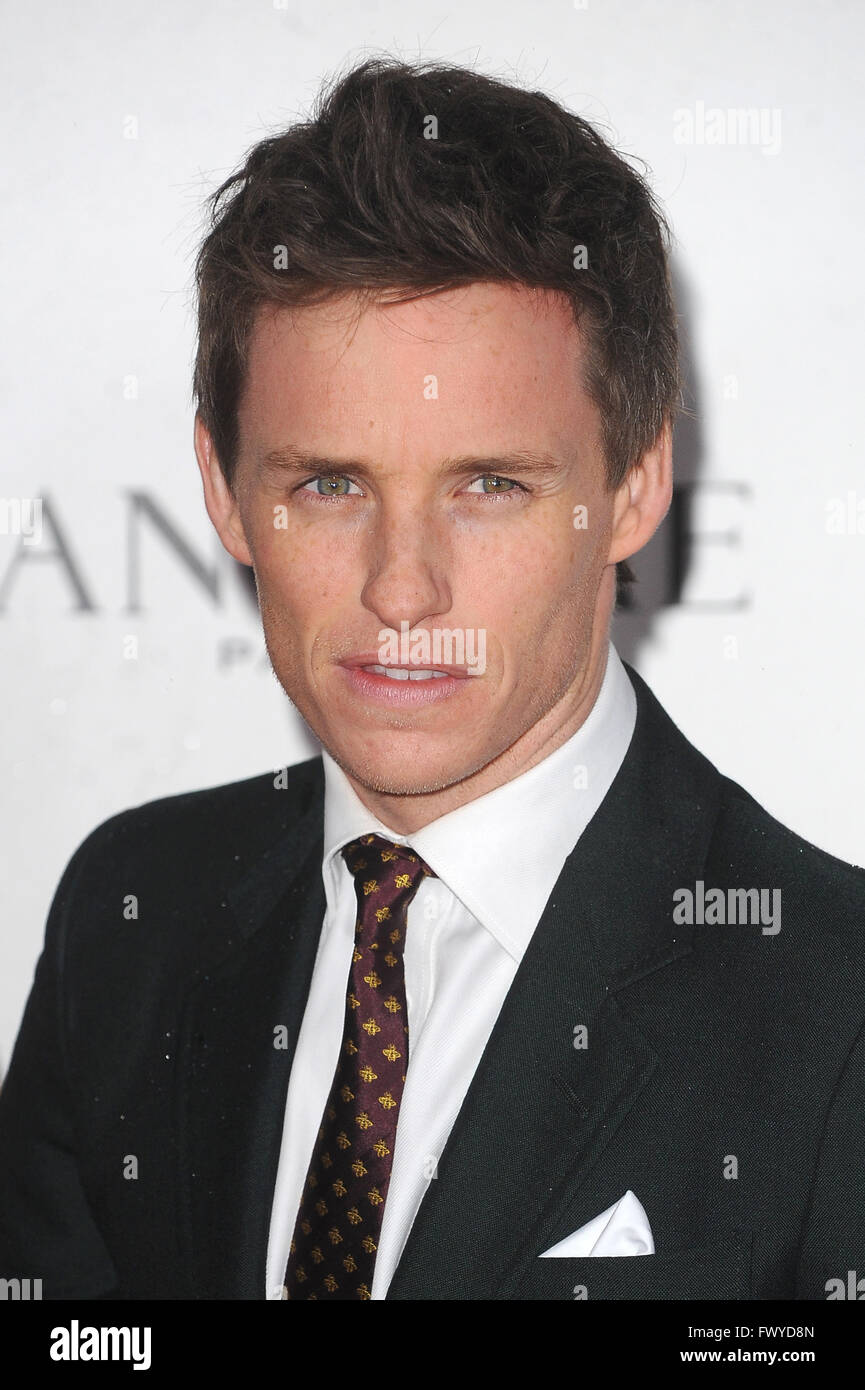 Eddie redmayne red carpet hi-res stock photography and images - Alamy