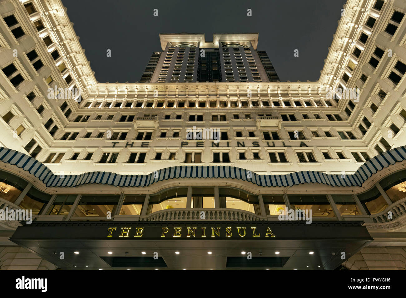 The Peninsula, five star luxury hotel at night, Tsim Sha Tsui, Kowloon ...