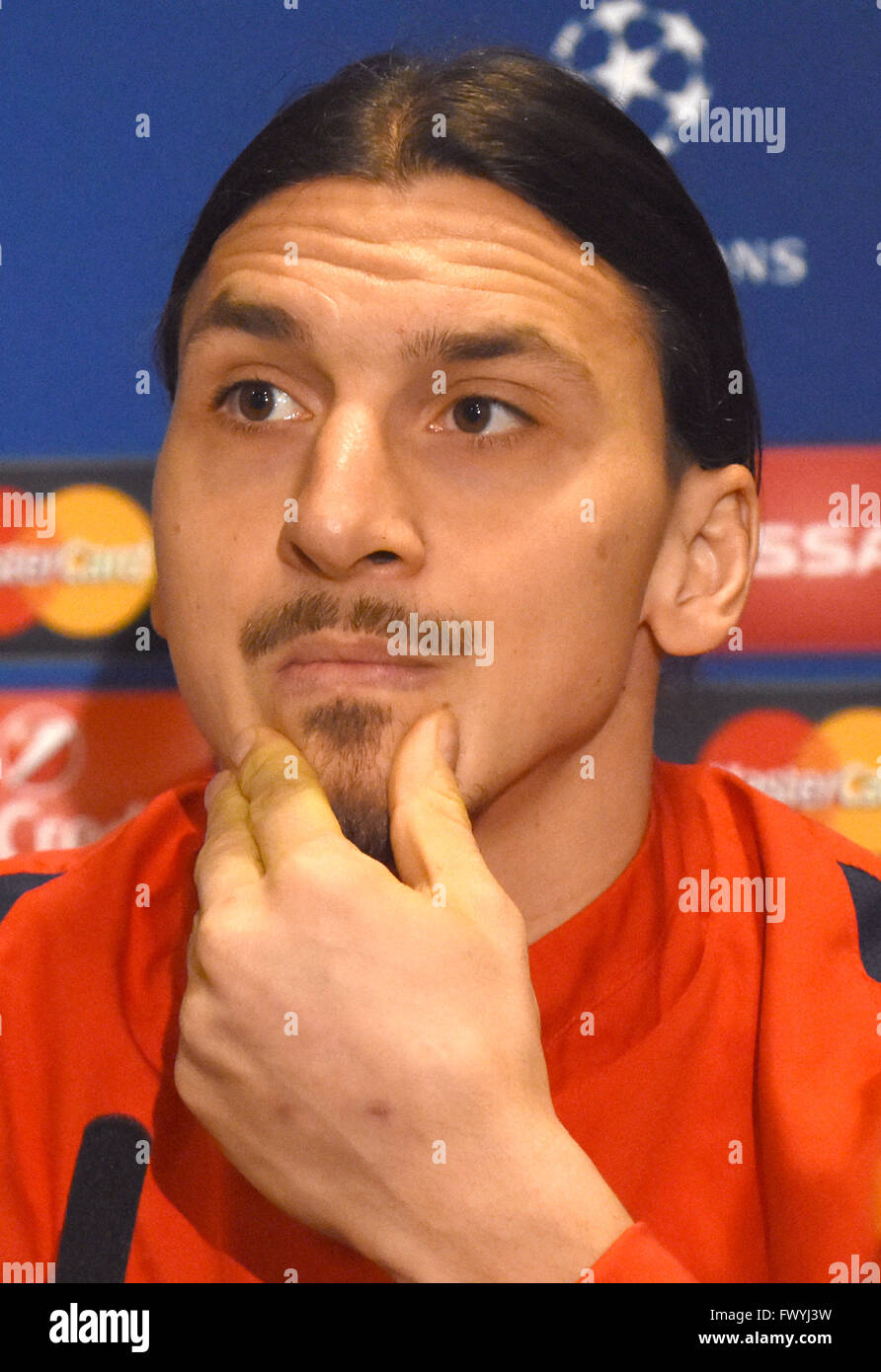 Chelsea FC v PSG UEFA Champions League Press Conference at Stamford ...
