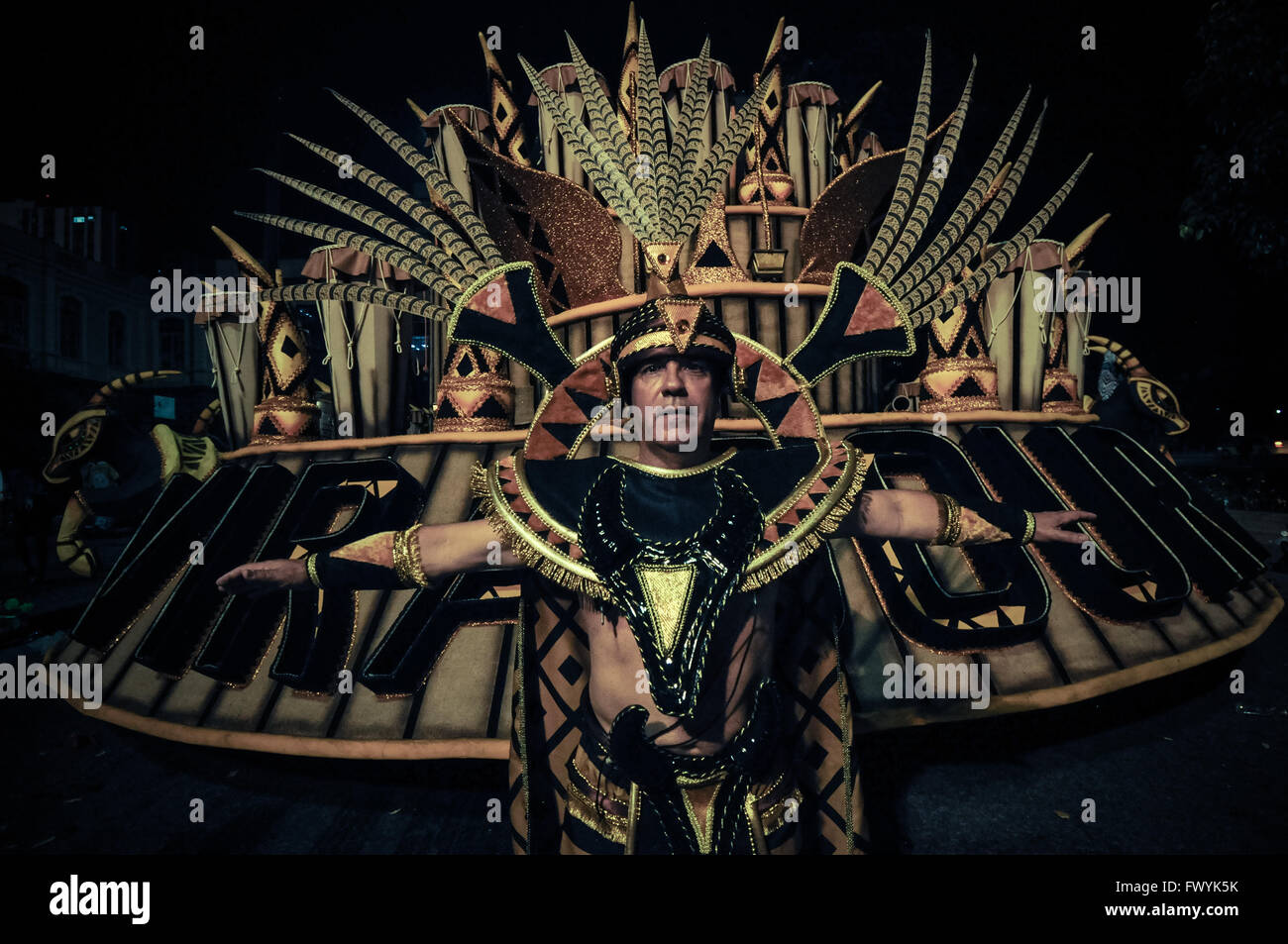 Samba performer hi-res stock photography and images - Alamy