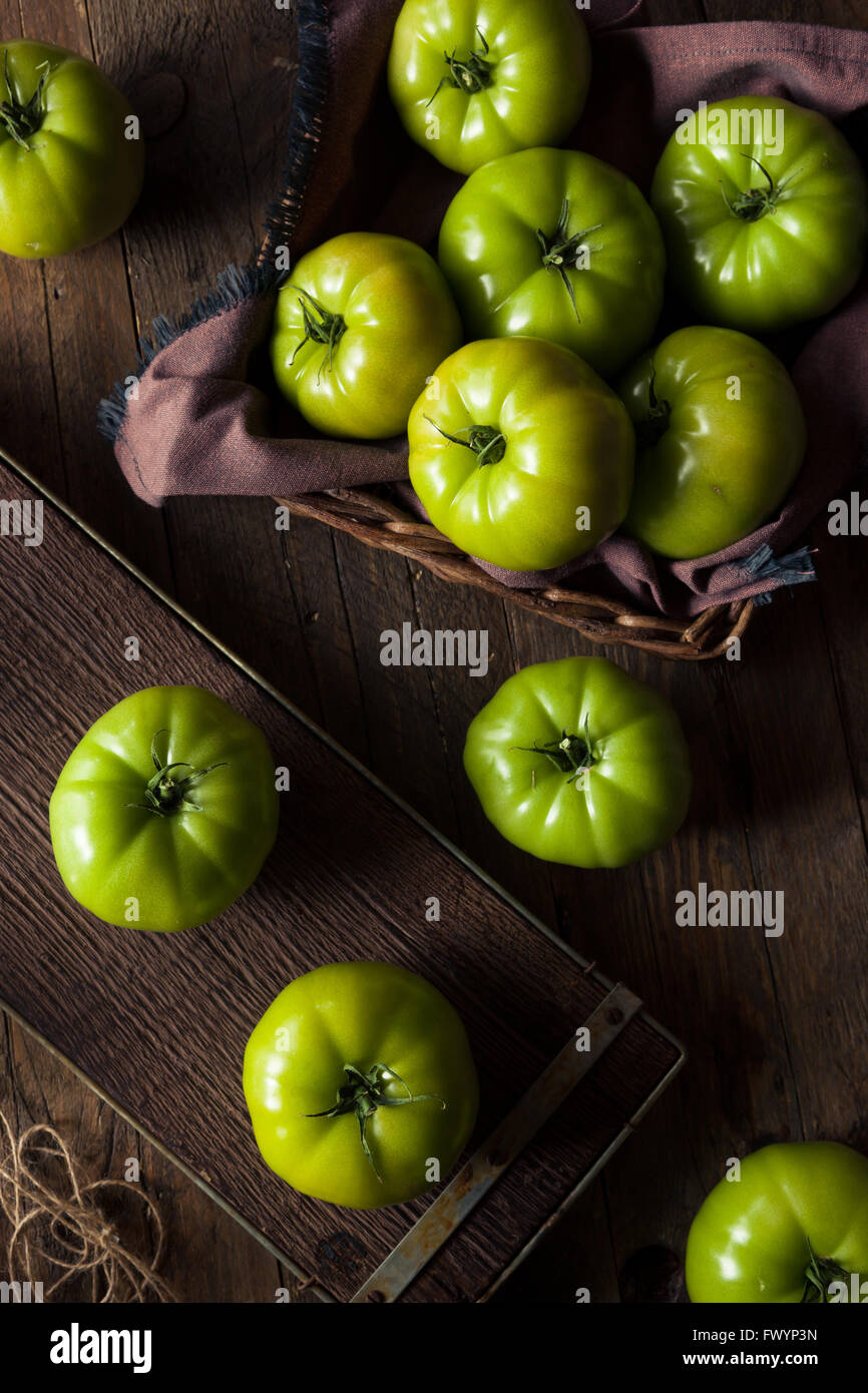 Raw Organic Green Tomatoes Ready to Eat Stock Photo - Alamy