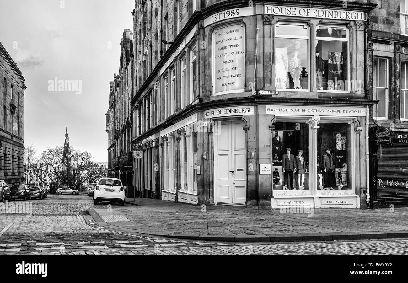 Corner shop edinburgh hi-res stock photography and images - Alamy