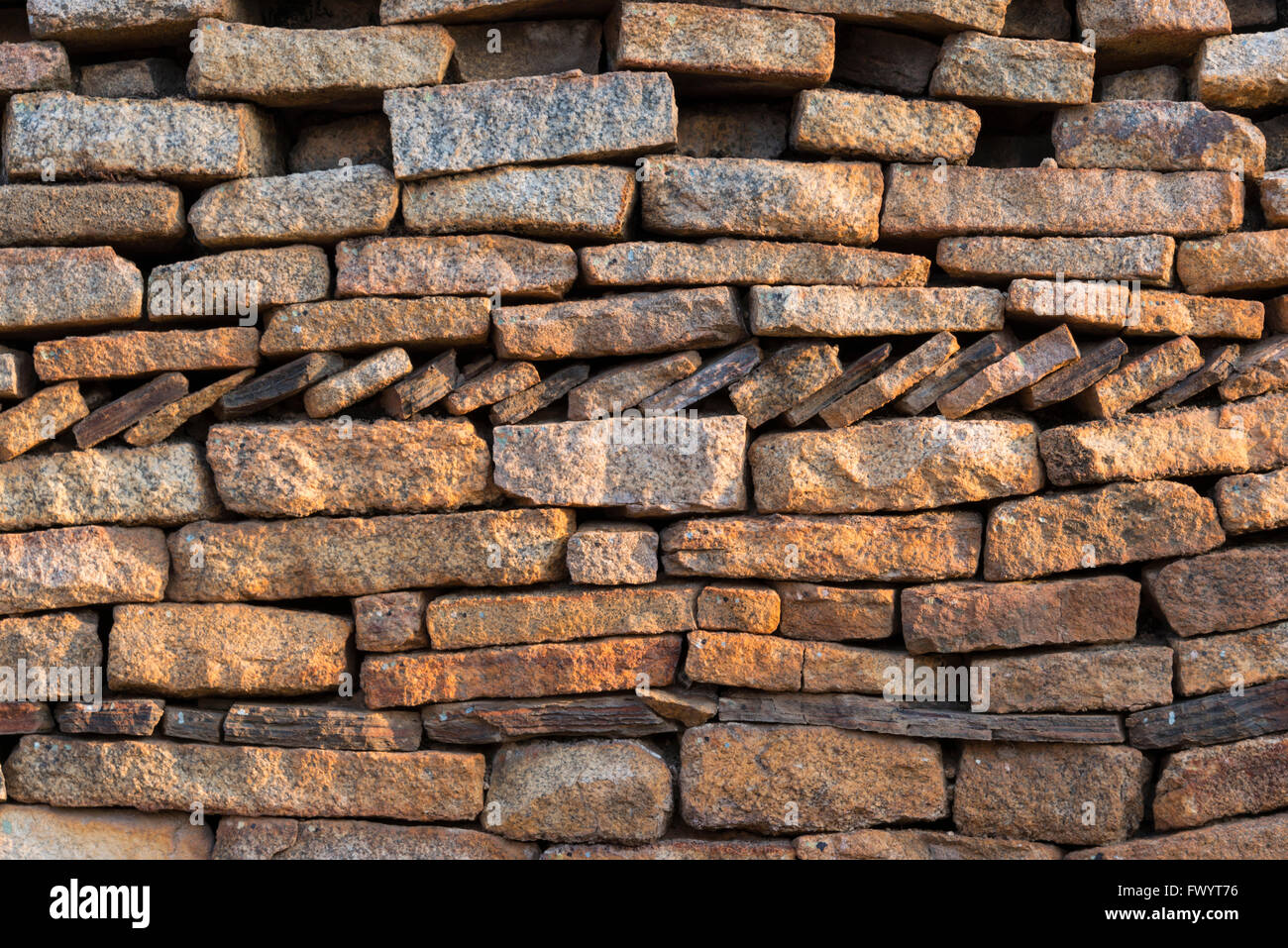 Dhlo dhlo ruins hi-res stock photography and images - Alamy