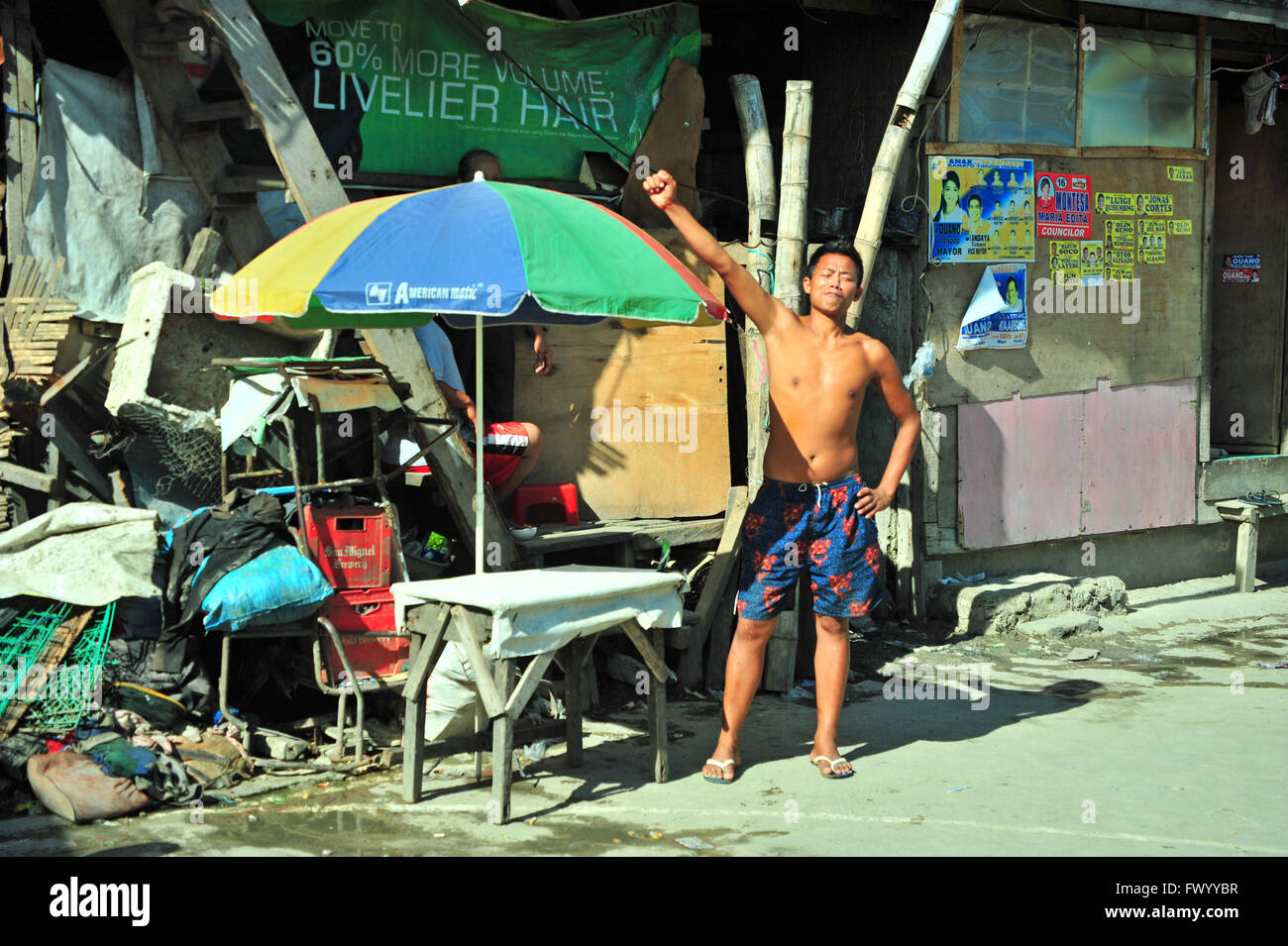 Cebu city slum hi-res stock photography and images - Alamy