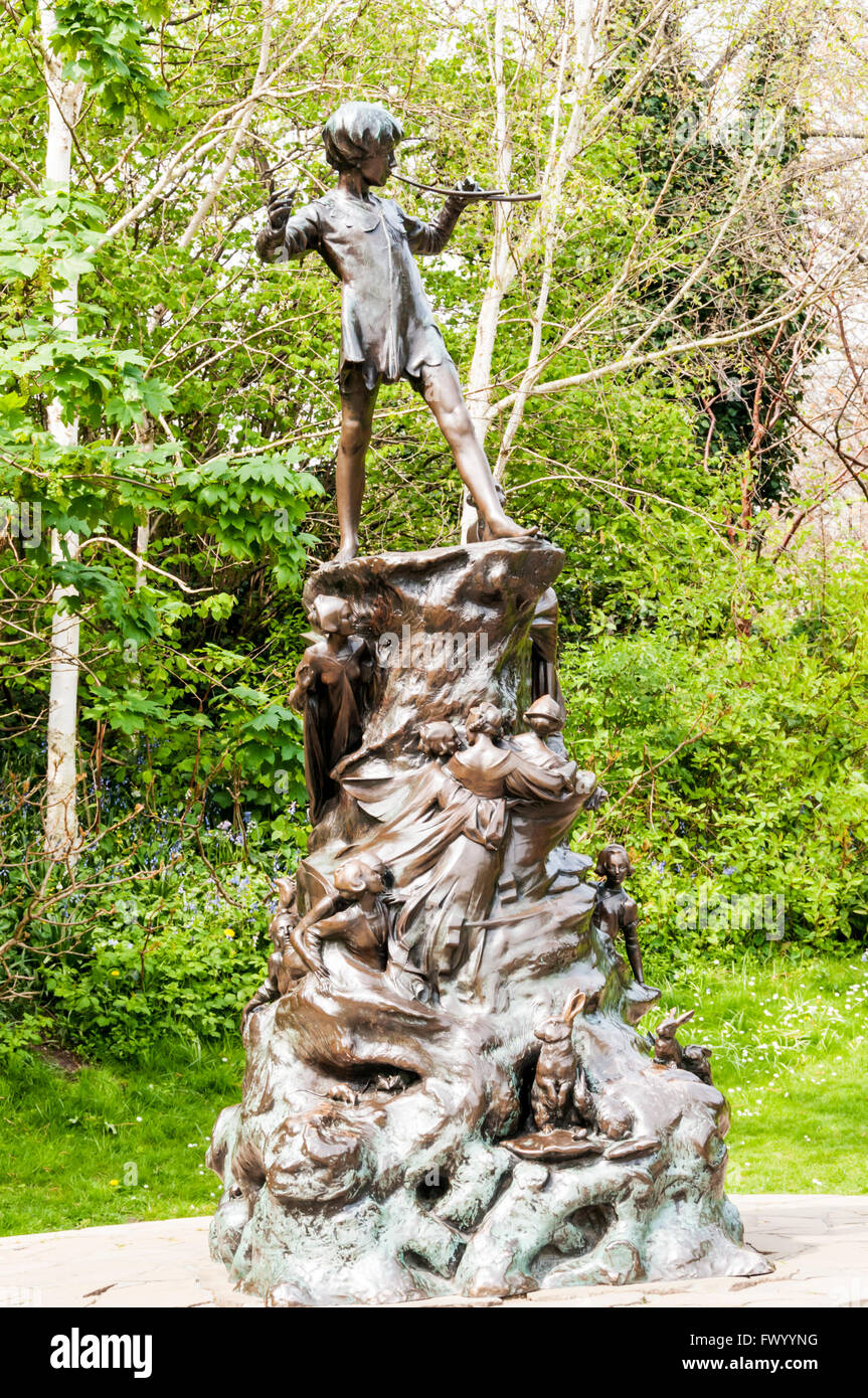 Peter Pan statue in Kensington Gardens, by Sir George Frampton Stock ...