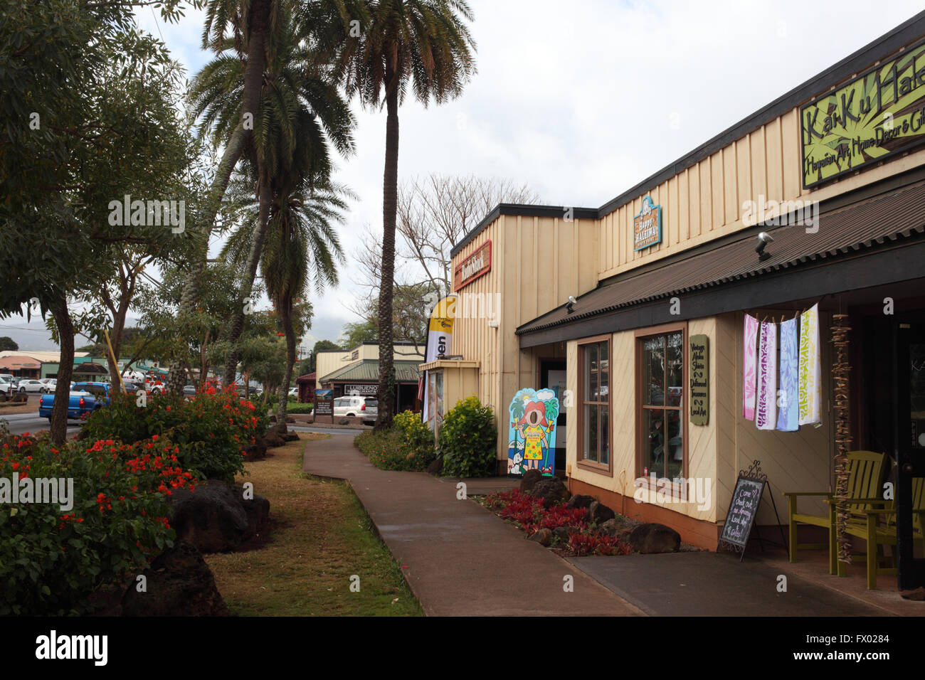Tropical streets of Haleiwa (Oahu Stock Photo - Alamy