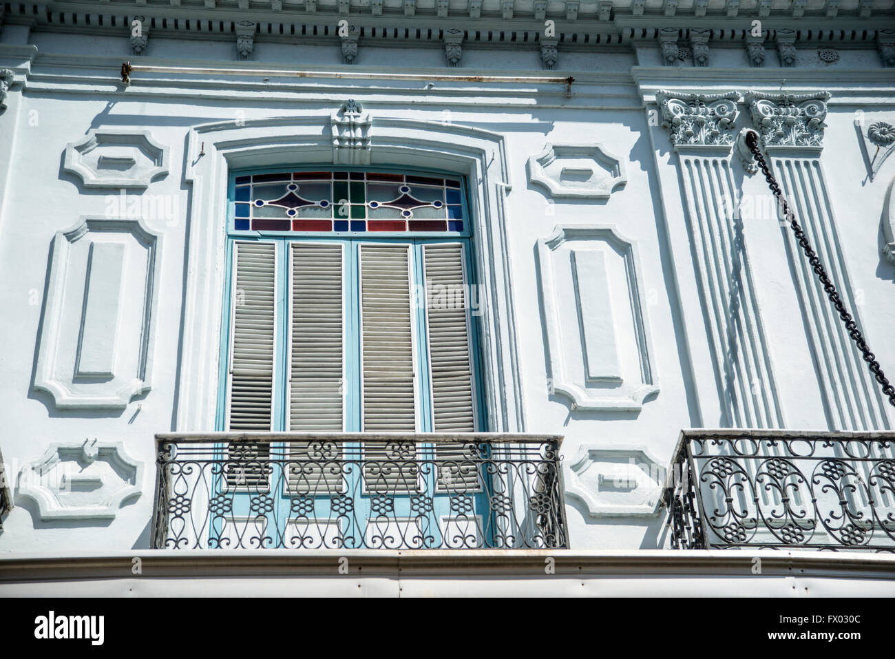 Cuba havana stained glass in window hi-res stock photography and images ...