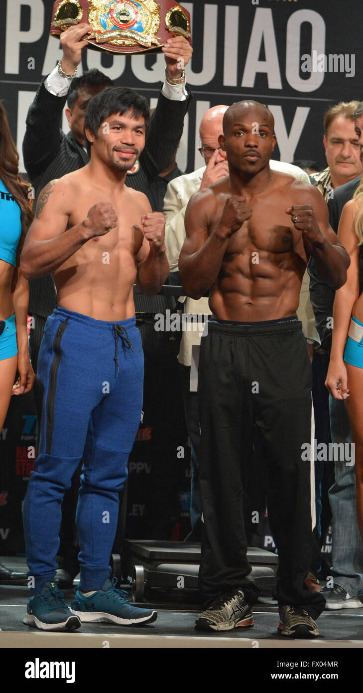 Las Vegas, Nevada, USA. 8th Apr, 2016. Boxers Manny Pacquioa and Tim ...