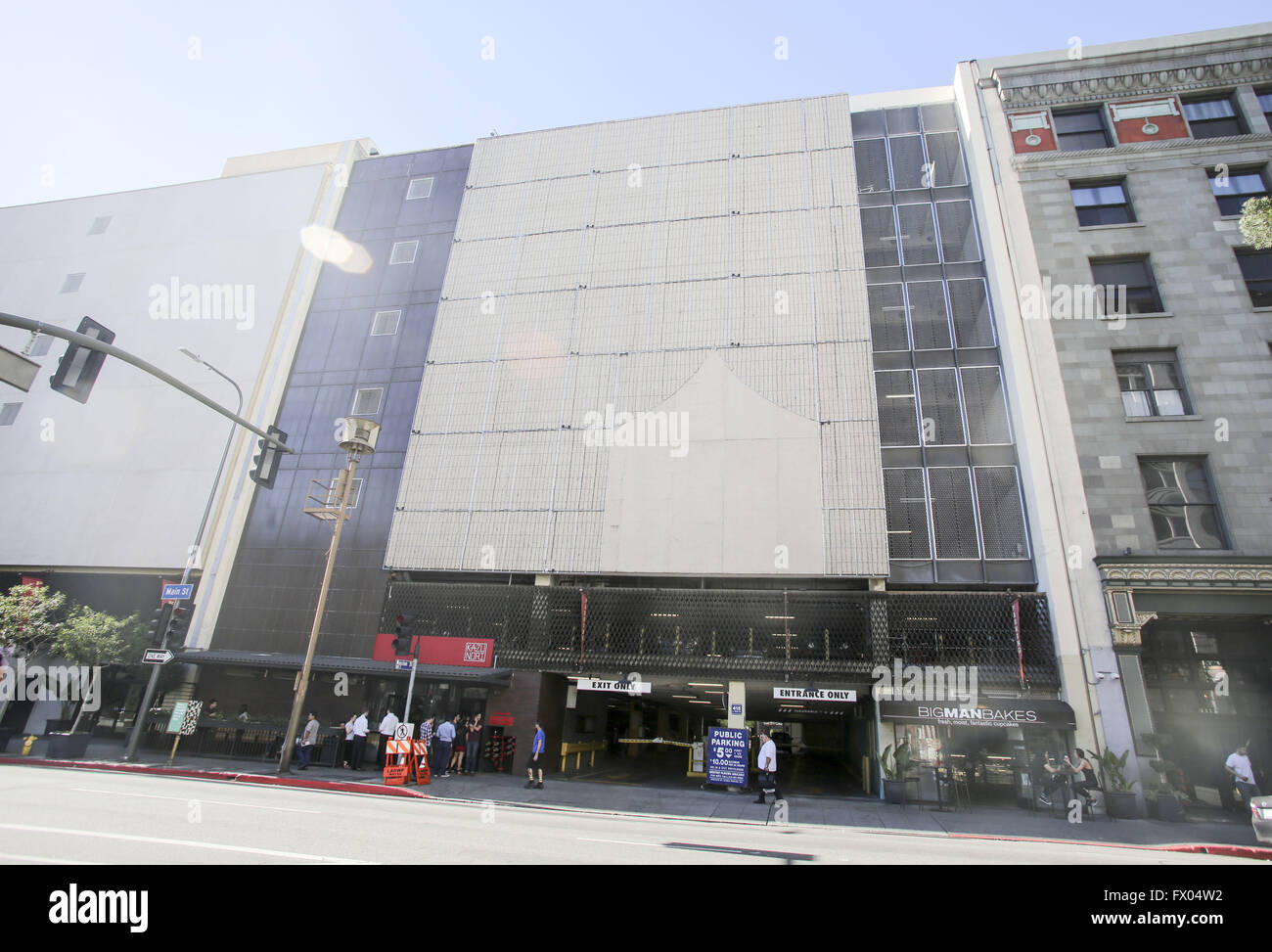 Los Angeles, California, USA. 15th Feb, 2016. Bankhouse Garage at 415 S ...