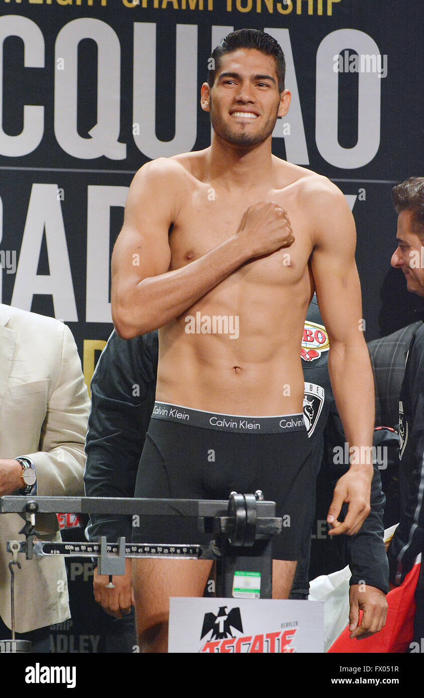 Las Vegas, Nevada, USA. 8th Apr, 2016. Boxer Gilberto Ramirez attends ...