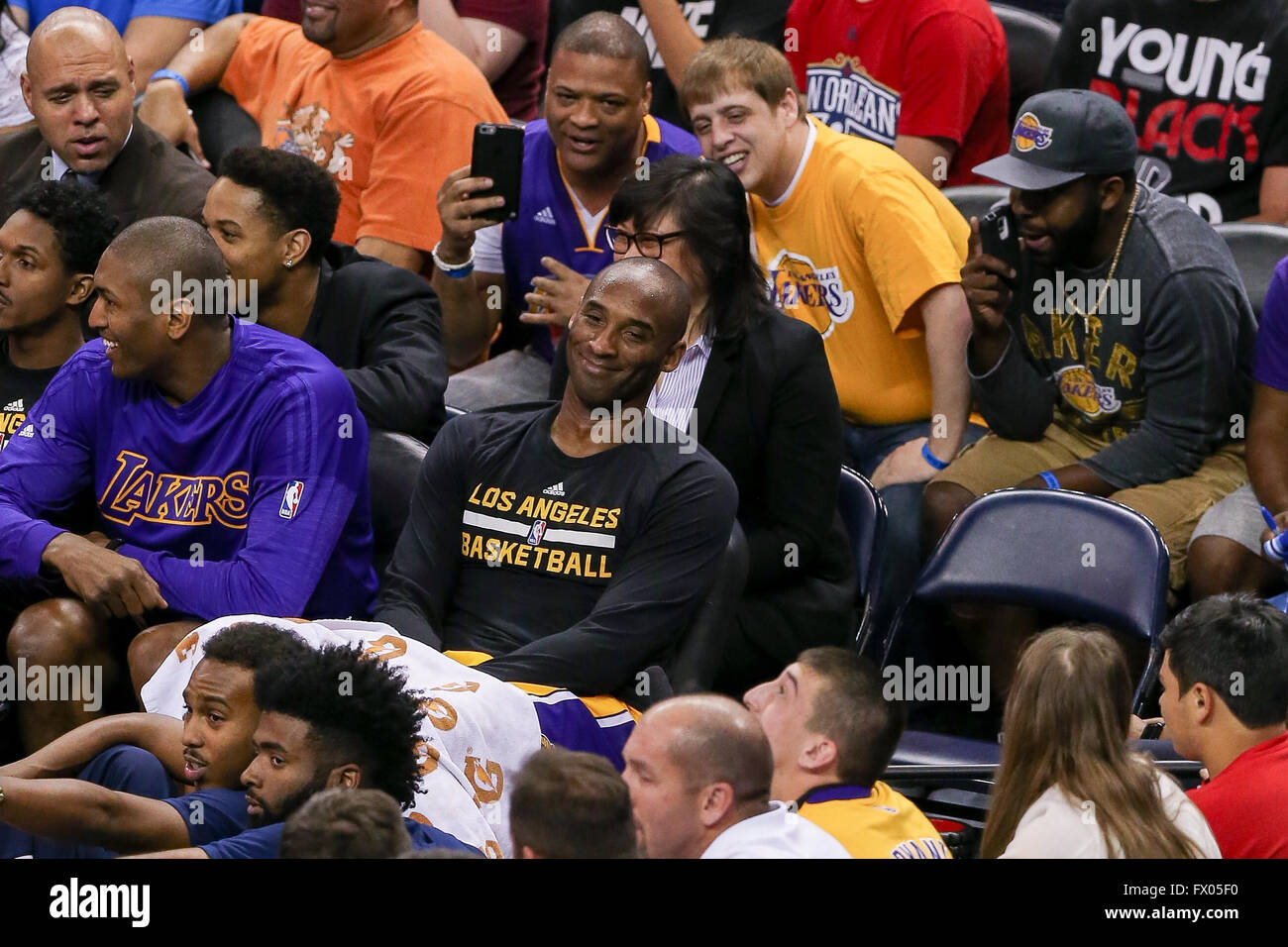 Kobe bryant lakers bench hi-res stock photography and images - Alamy