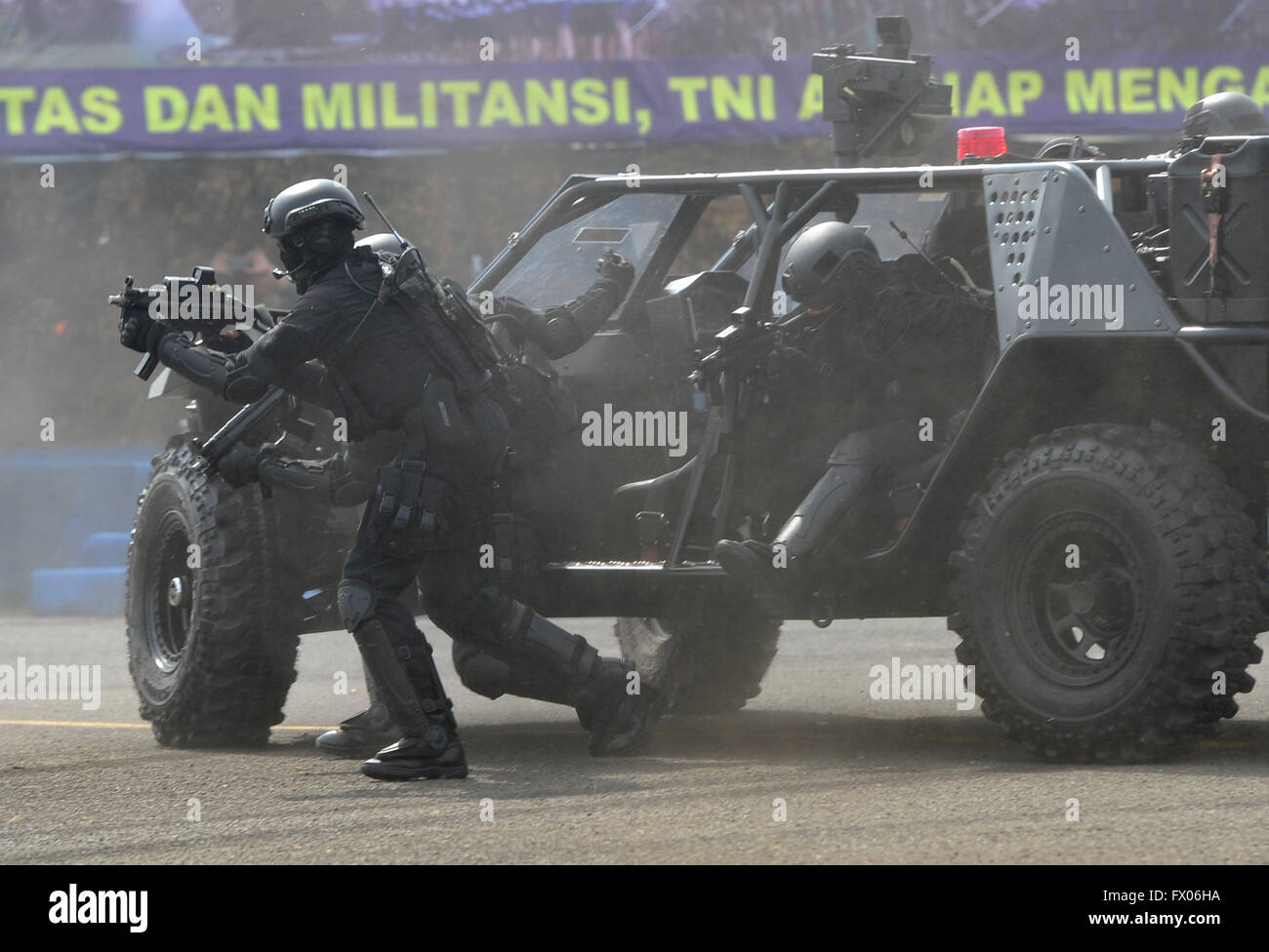 Jakarta, Indonesia. 9th Apr, 2016. Indonesia air force anti-terror ...