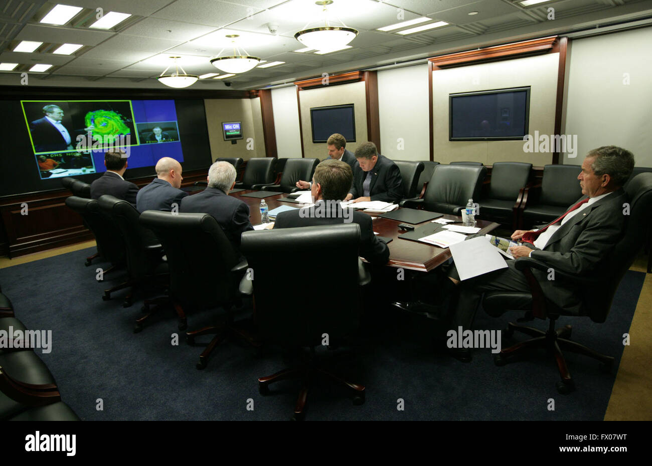 Situation room hi-res stock photography and images - Alamy