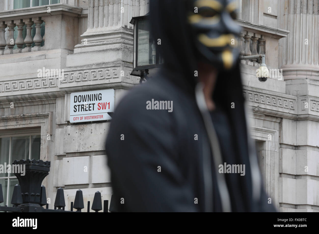 London, UK. 09th Apr, 2016. A lone protester out side Downing Street ...