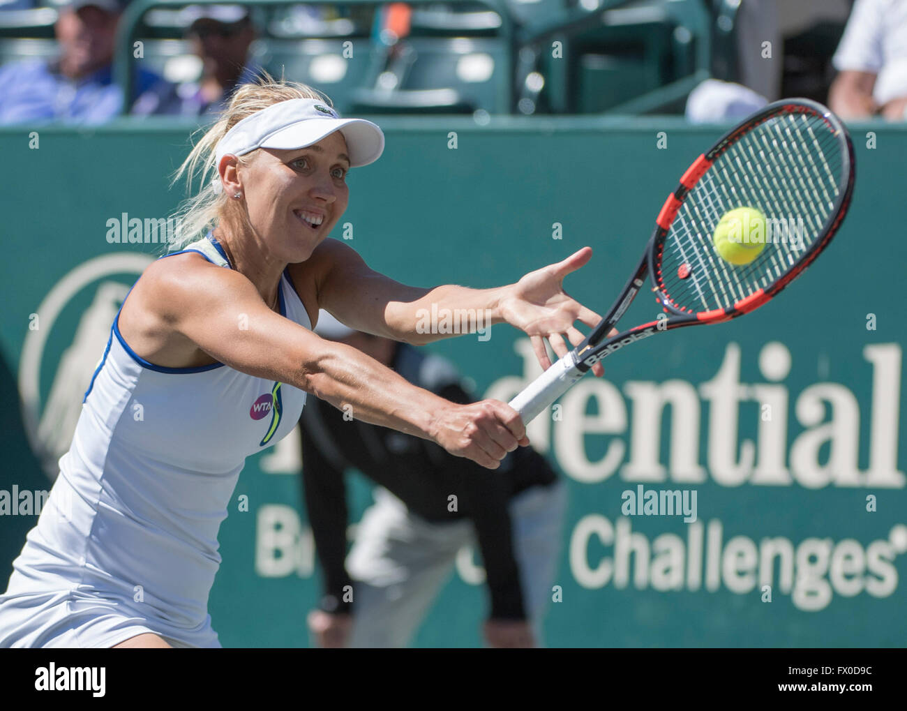 Vesnina charleston tennis hi-res stock photography and images - Alamy
